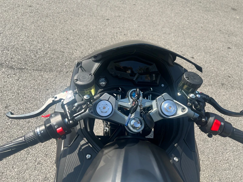 Racing Electric Motorcycle - 130km/h Speed & 4000w Power