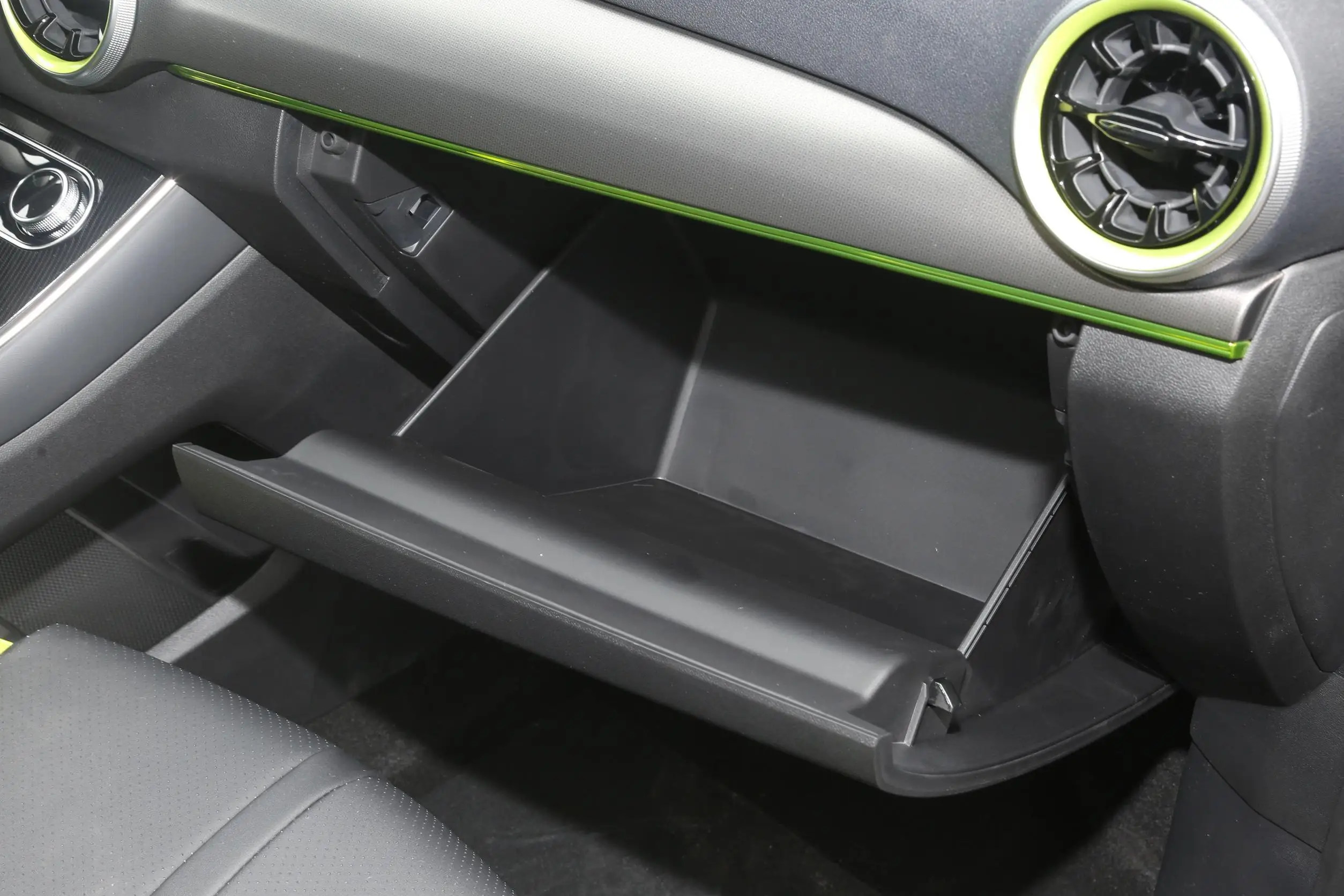 Dongfeng Electric Car - Thunder 430 630 Elite Pro+ Ultra