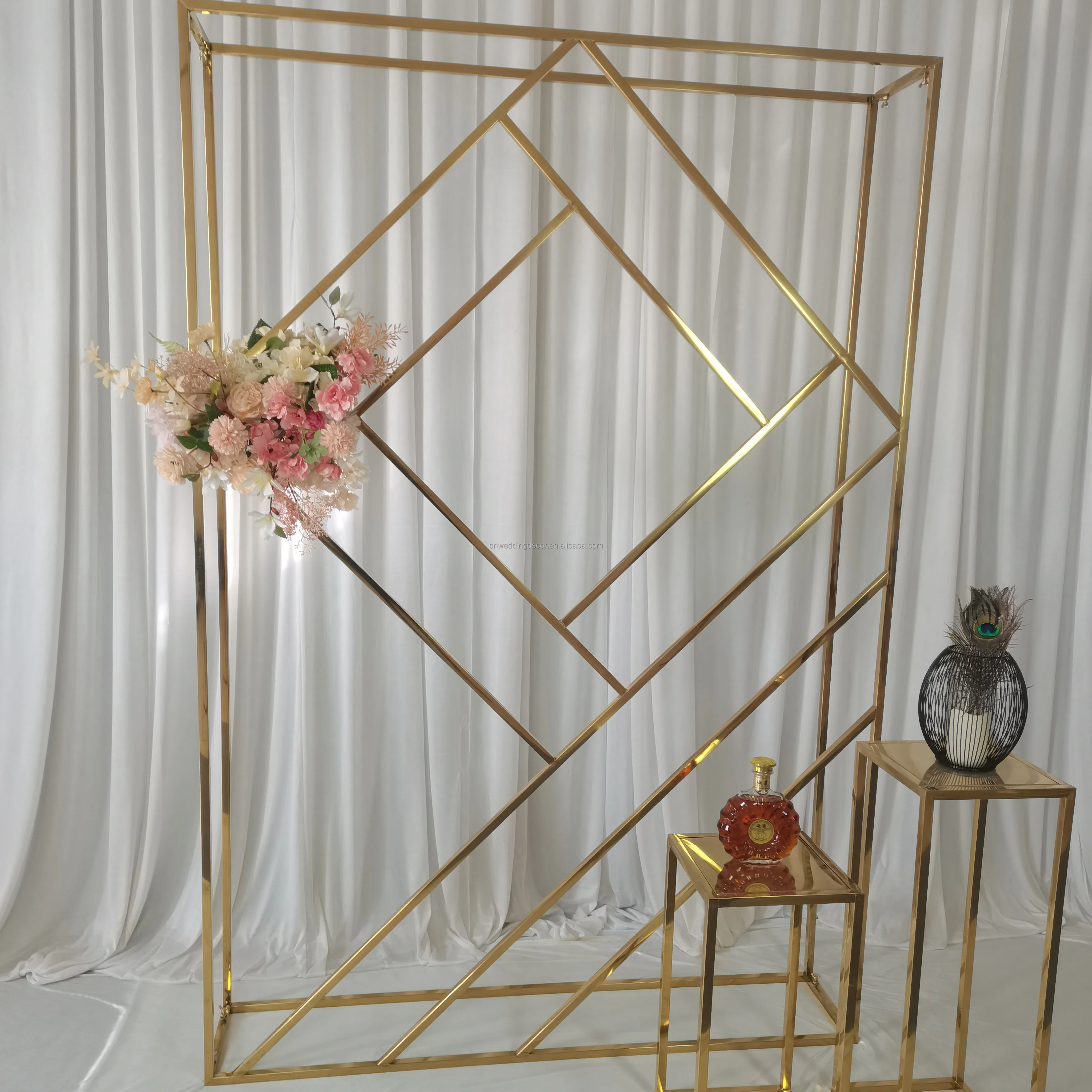 Luxury Golden Flower Stand Backdrop Stand Wedding Arch For Wedding ...
