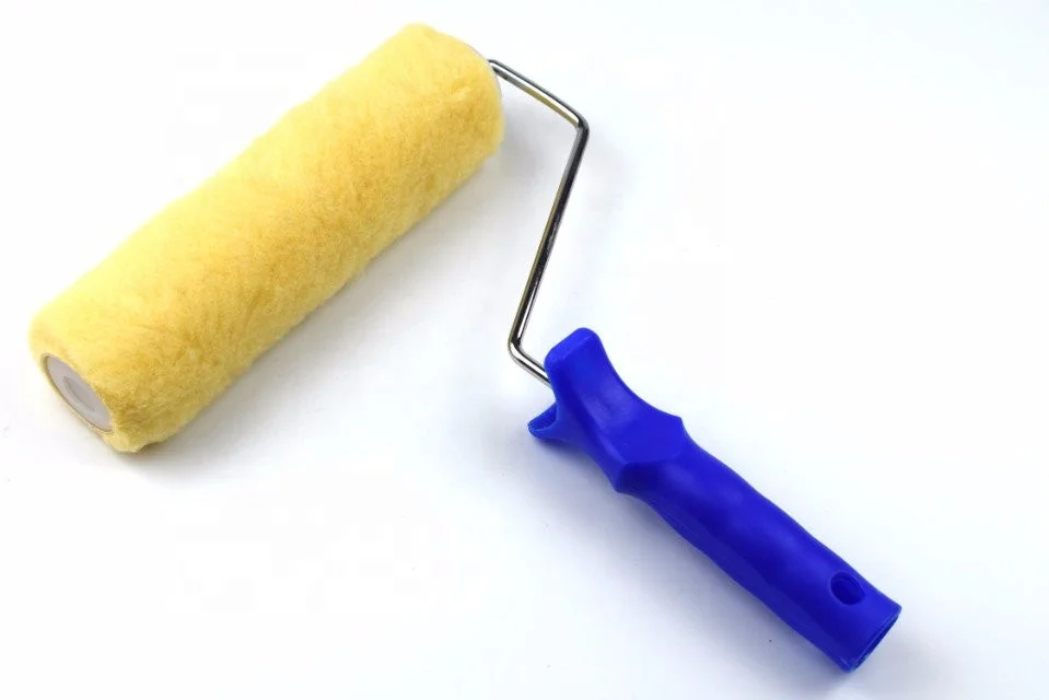 Hot Sale Yellow Roller Brush with Plastic Handle for Wall Paint