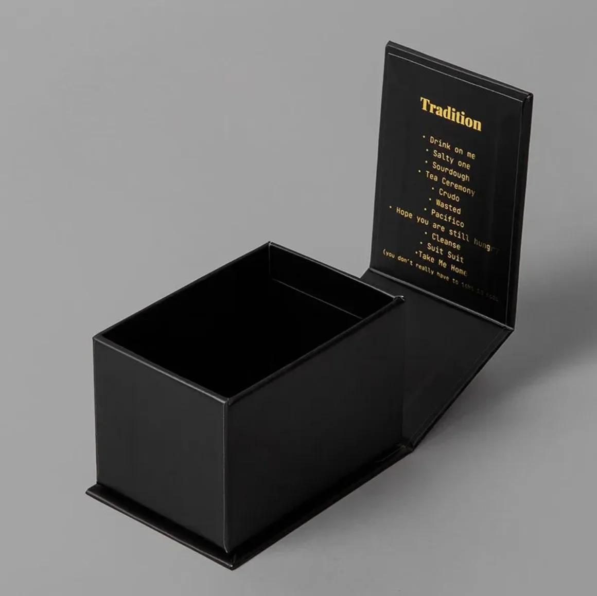 Luxury Rigid Candle Diffuser Two Pieces Lid And Bottom Base Shoulder ...