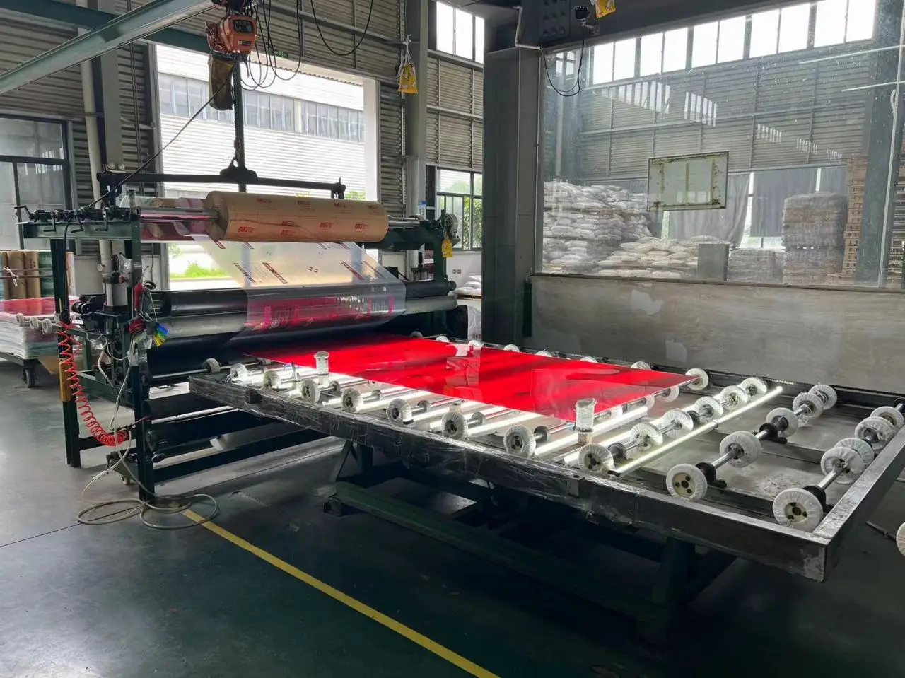 Acrylic Display Rack Customized Design Plexiglass Exhibition Stand ...