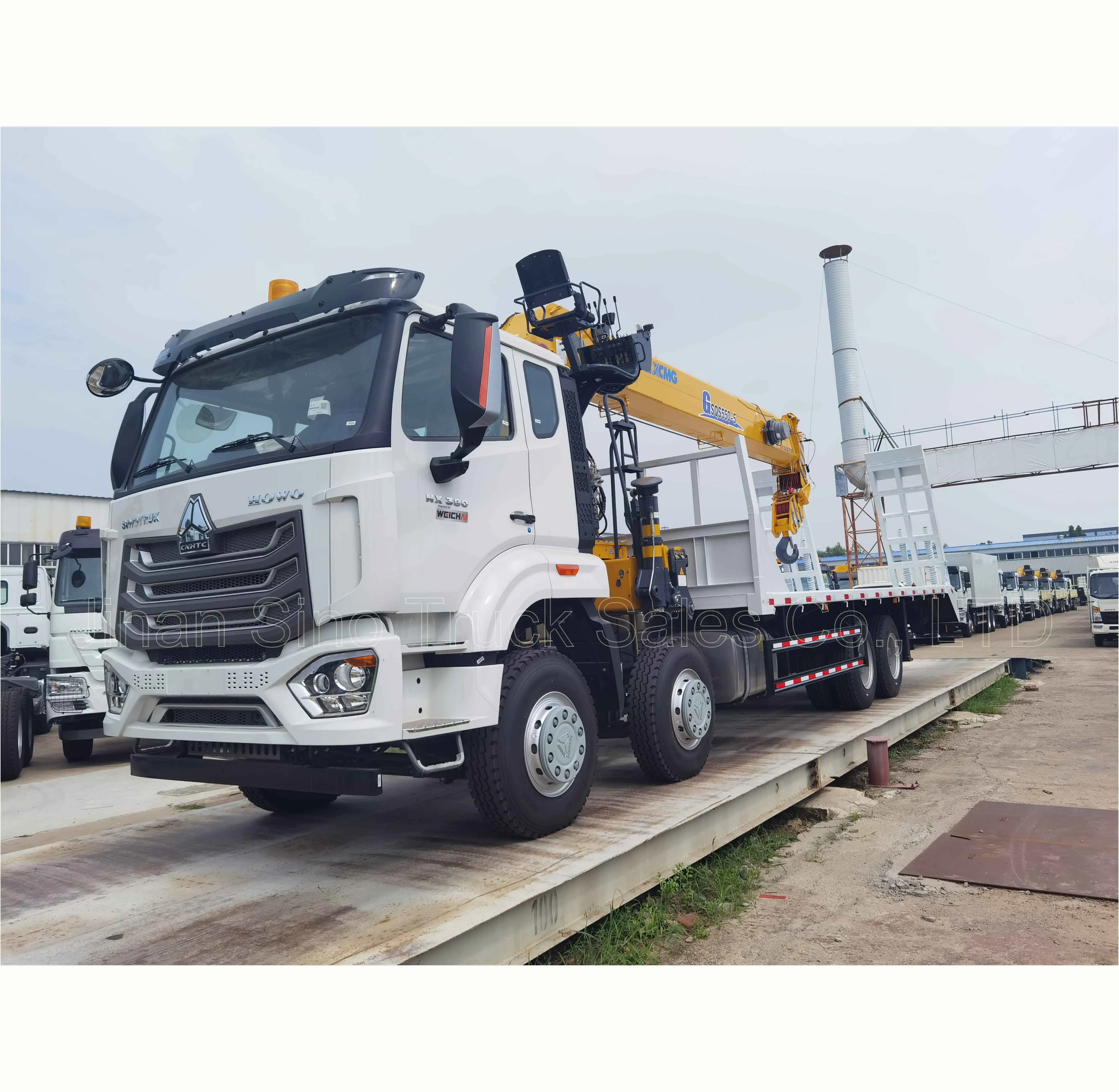 2025 Brand New Sinotruk Howo Nx 8x4 12 Wheel Flatbed Cargo Truck ...