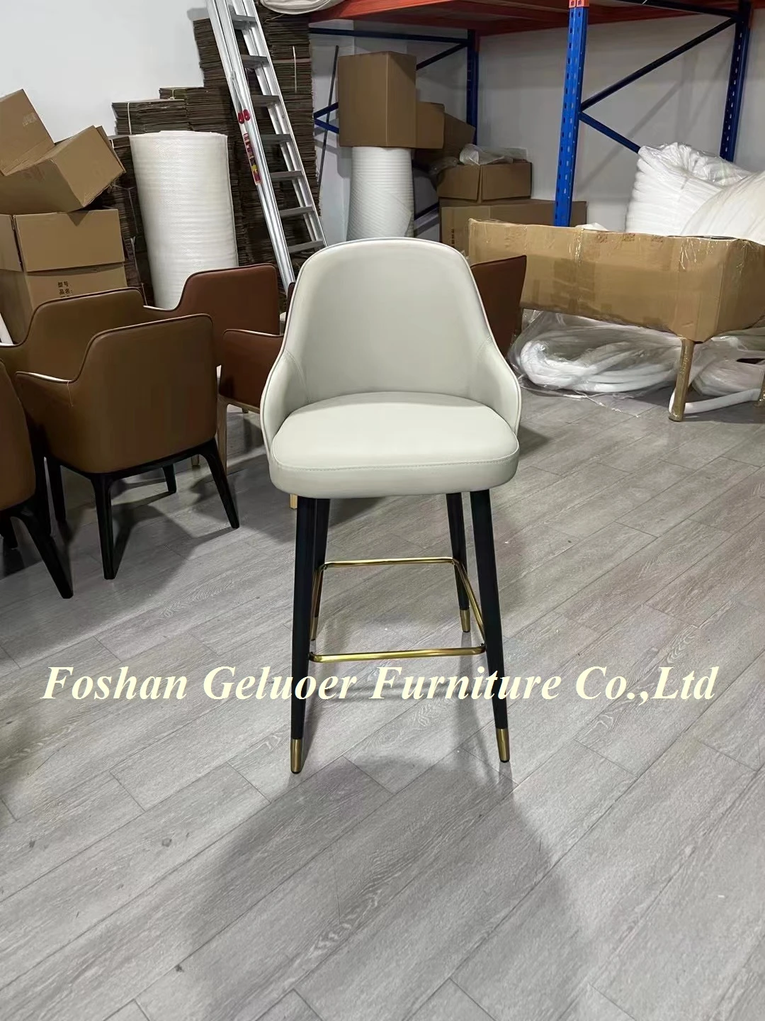 Modern Design Pvc Upholstered Commercial Bar Stools For Bars And ...