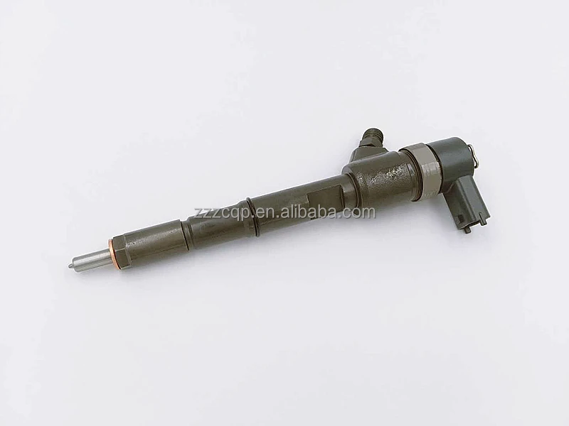 Common Rail Inyectores Diesel Engine Spare Parts Diesel Fuel Injector 0445110526 0445110527 For ...