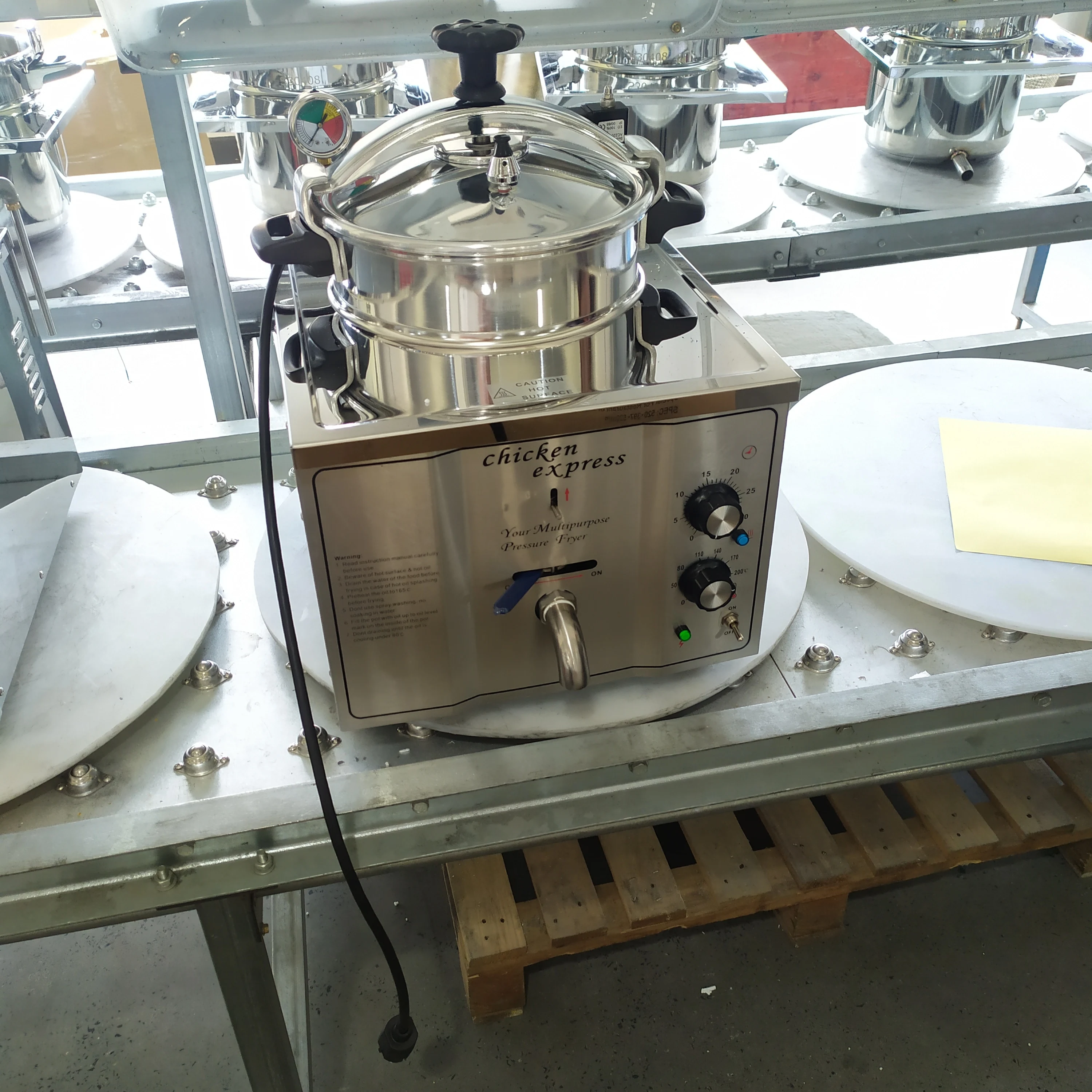 Mdxz-16 Pressure Chicken Broaster Electric Chicken Electric Industrial ...