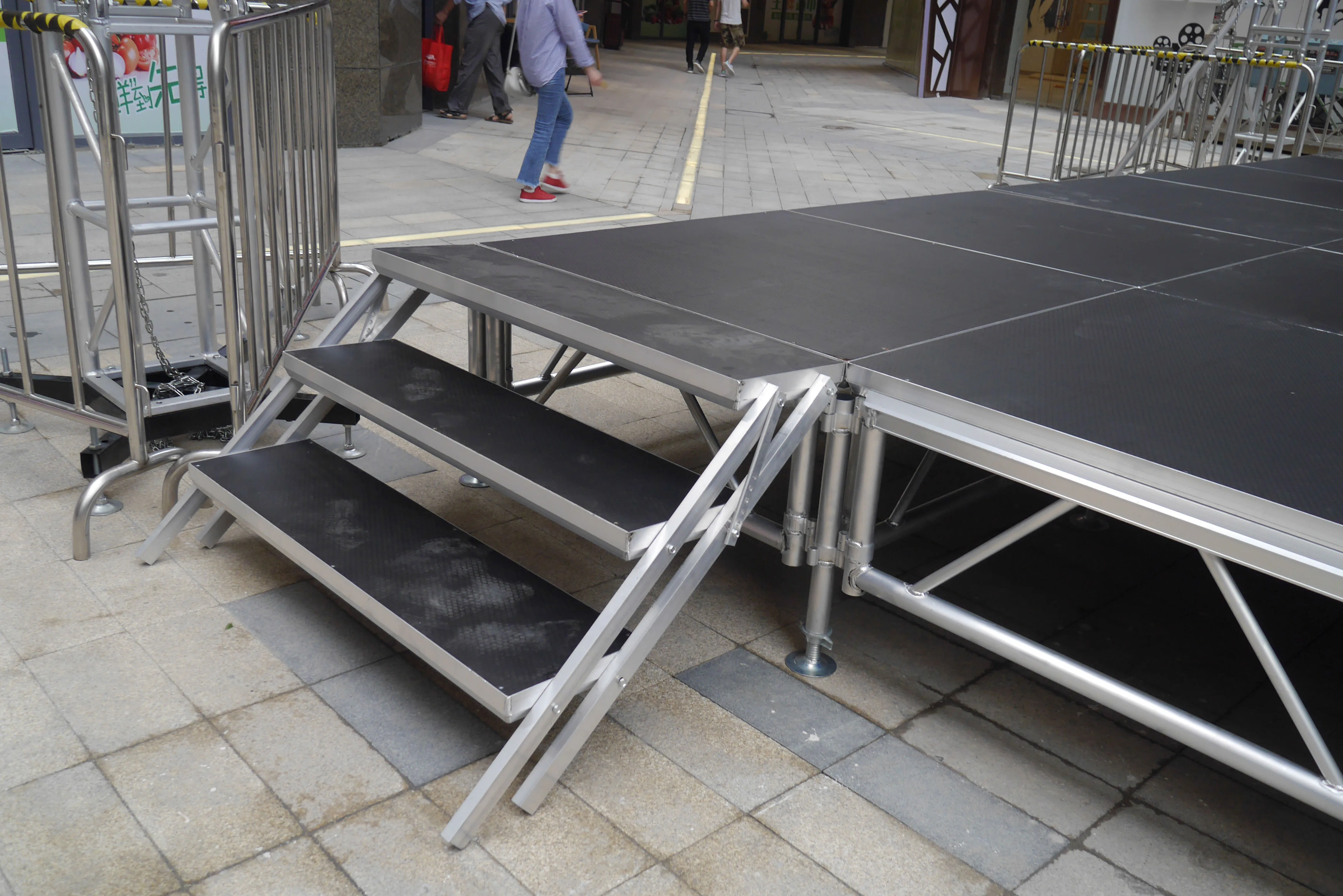Durable And Adjustable Aluminum Stage Platform For Event/concert Use ...
