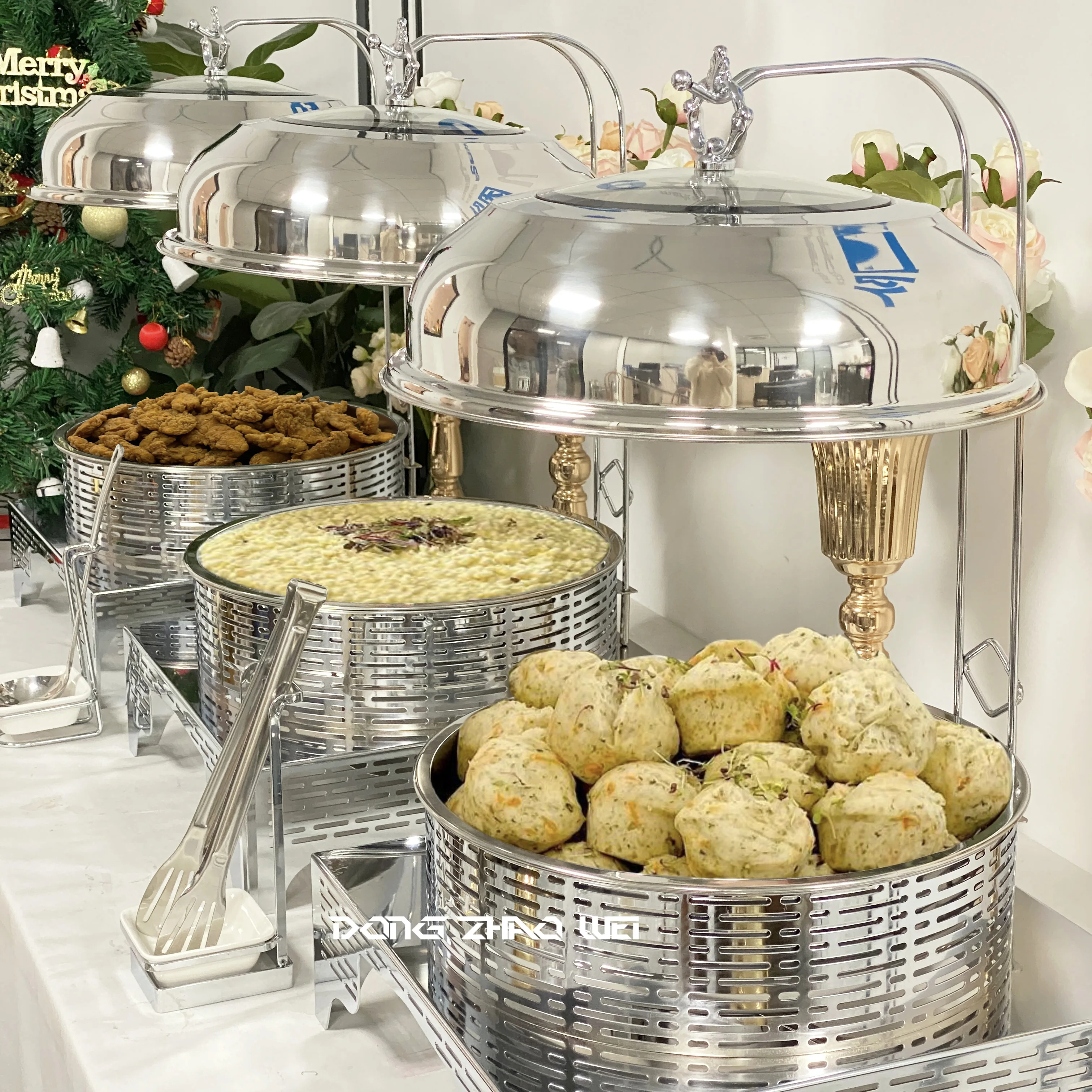 Luxury Chafing Dishes - Efficient Wedding Catering Solutions