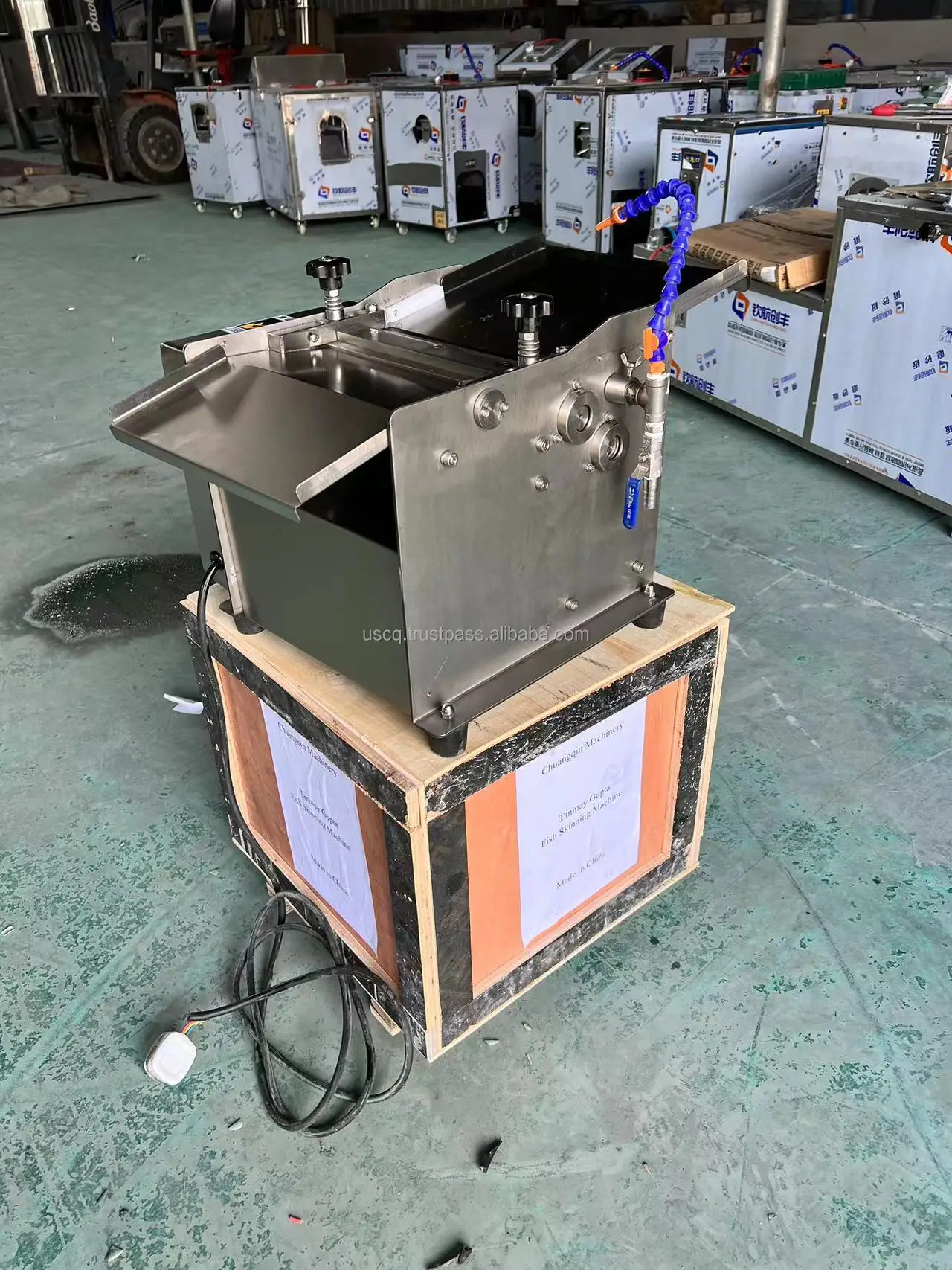 Shrimp Prawn Shelling Machine Pangasius Fish Skin Peeling Machine ...