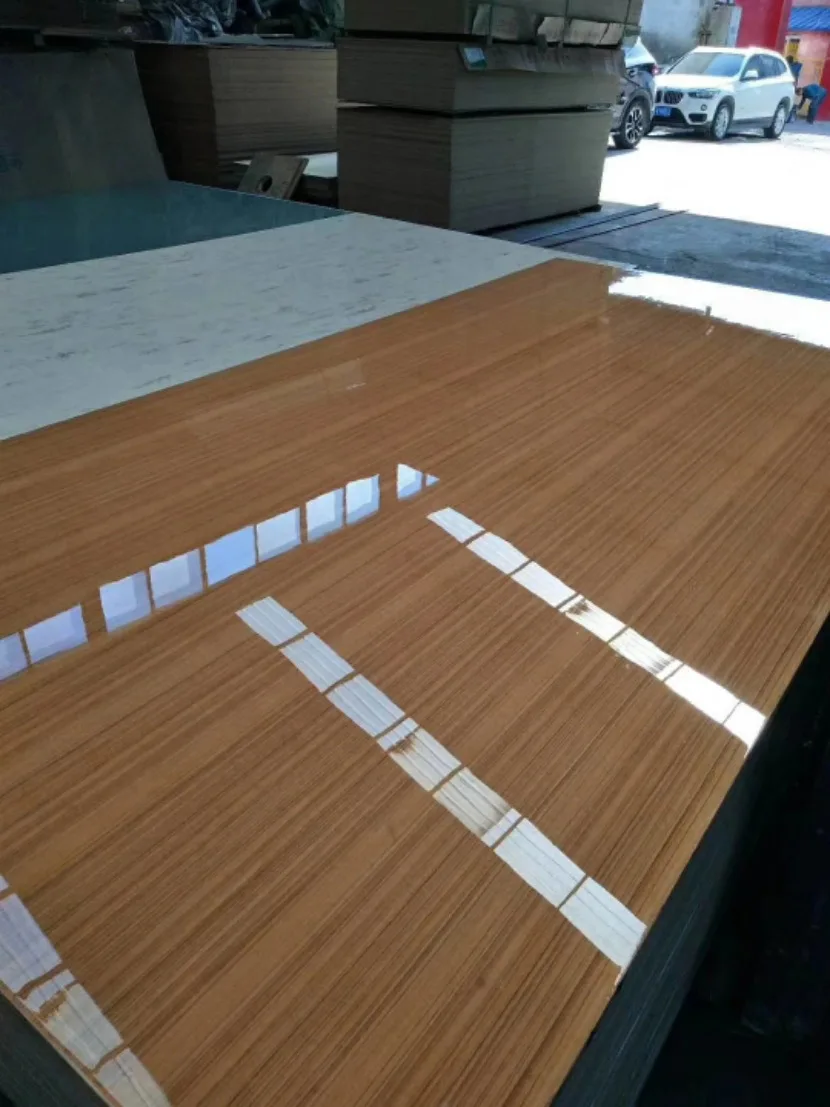 Highlighted UV Melamine Mdf UV Coated MDF Board White Gloss 18mm UV ...