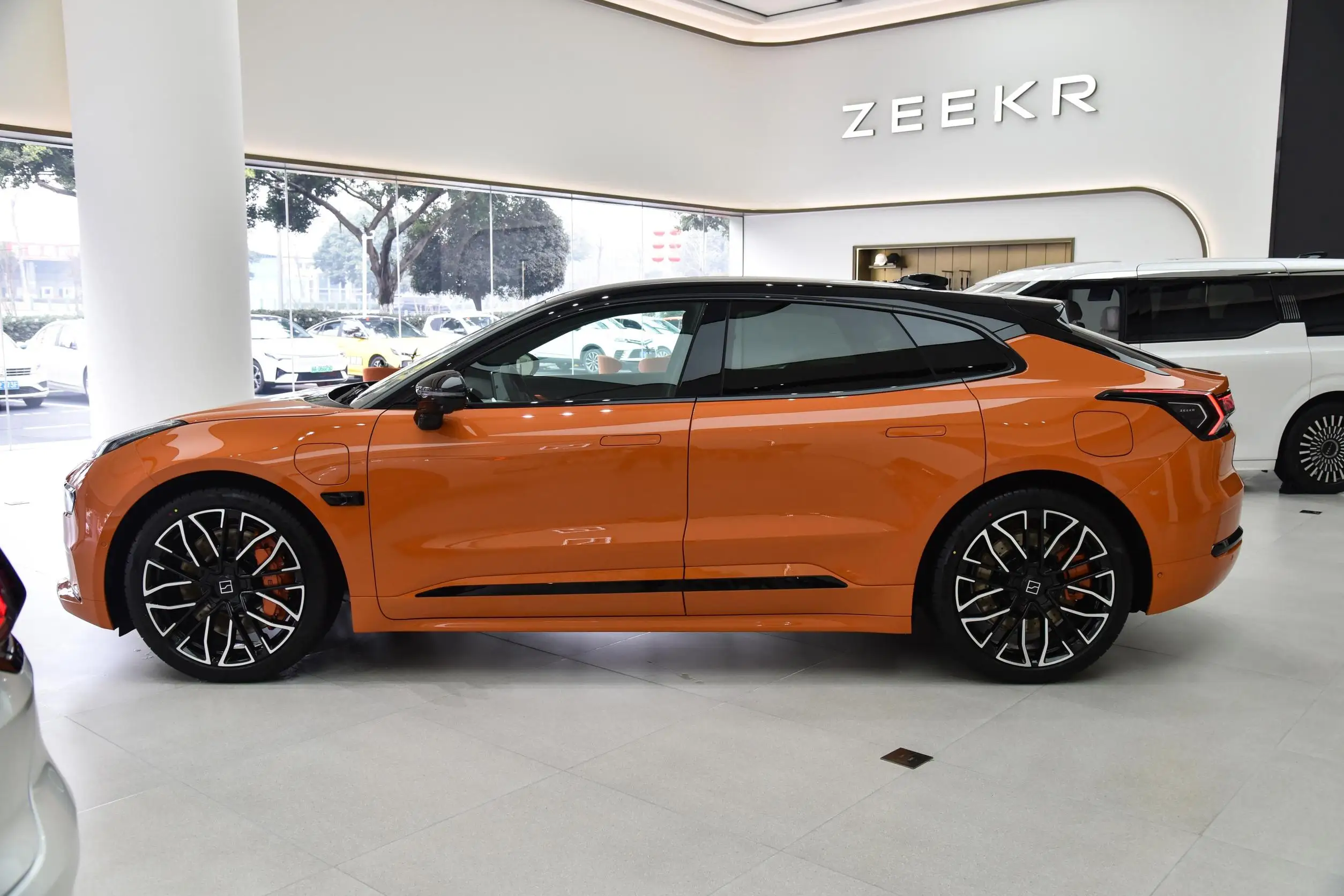 Zeekr 001 2023 You 100kwh Four Wheel Drive Zeekr 001 2023 Year Sedan ...