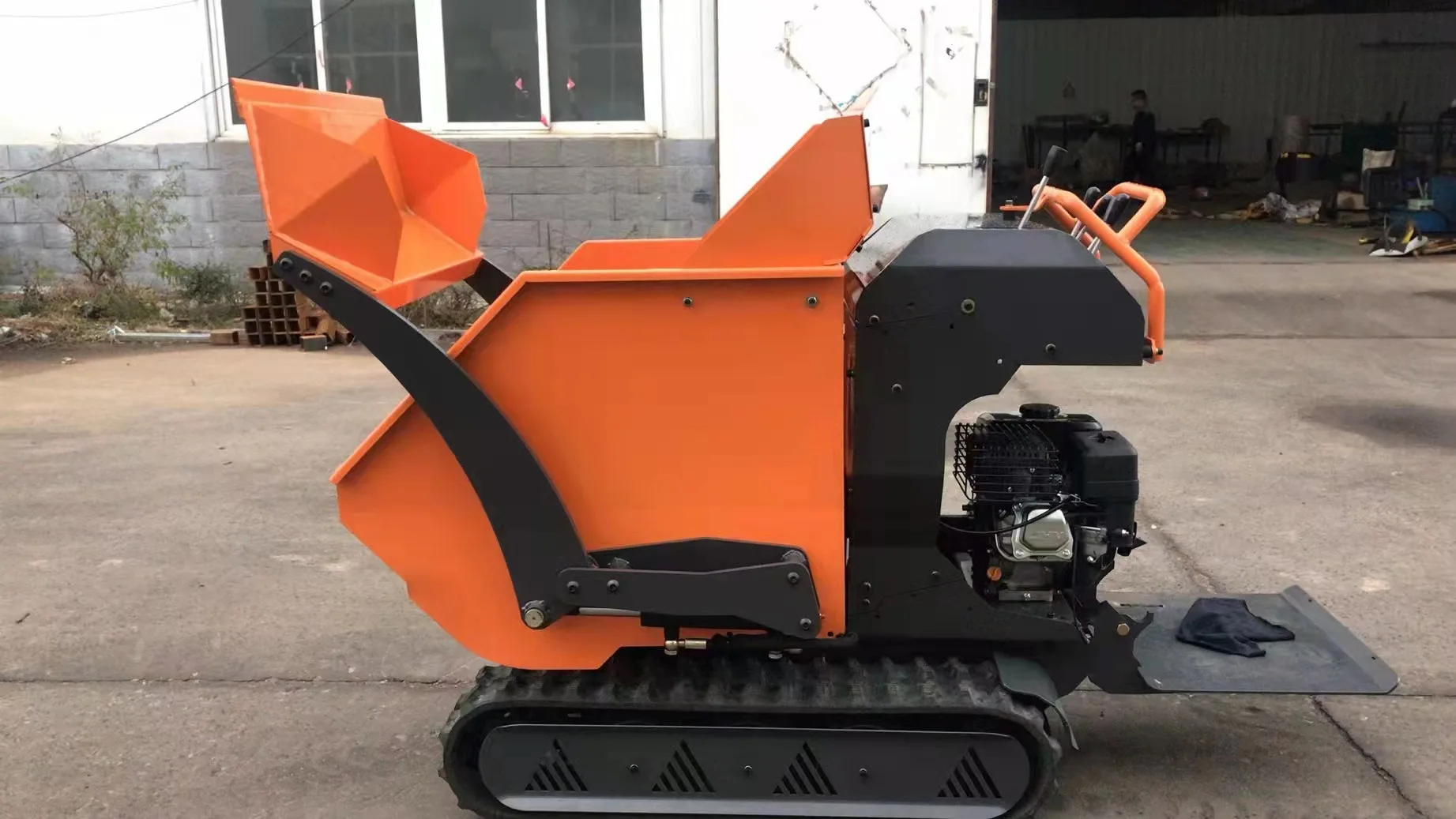 Small Dumper With Tracks Mini Tracked Dumper Trasporter Home Garden Use ...