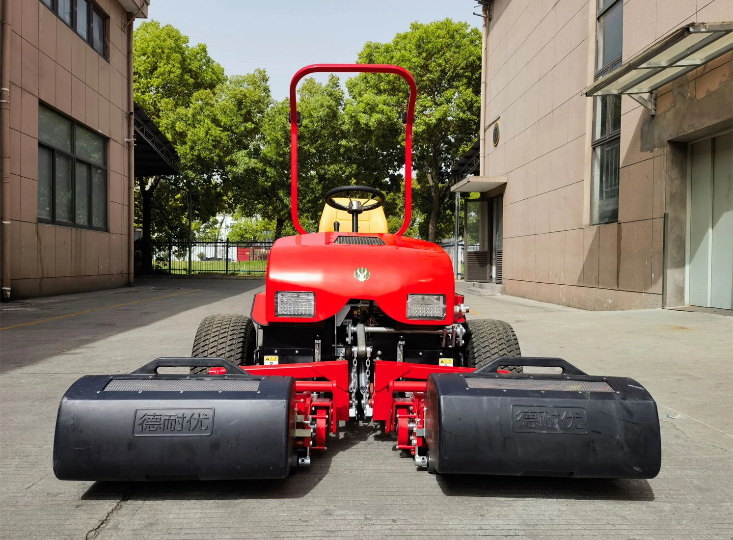 Gas-Powered Riding Lawn Mower Convenient Grass Cutter Machine for ...