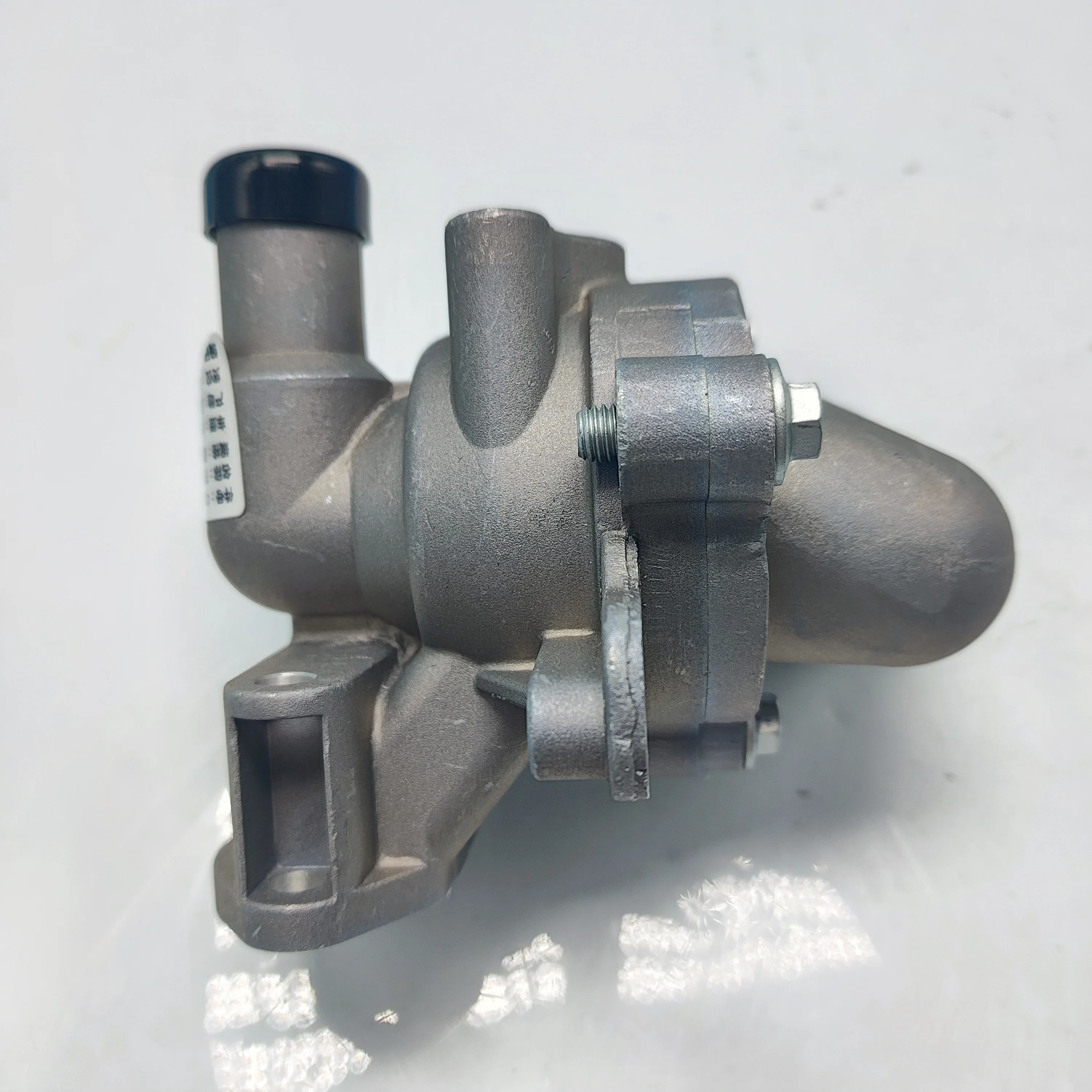 SAIC MAXUS V80 Original Thermostat Assembly - Reliable Performance