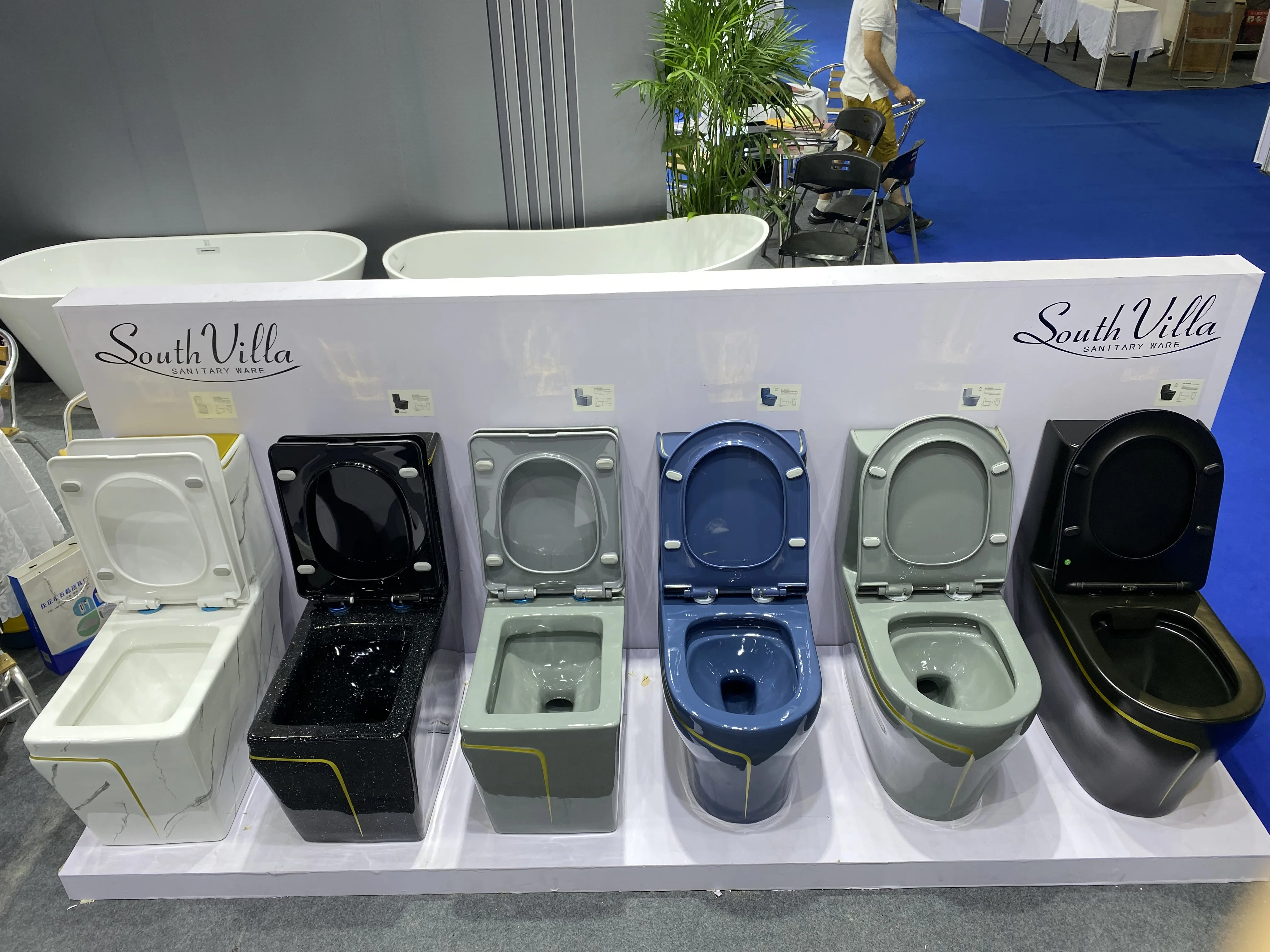Luxury Modern Style WC Gold Line Multicolor Ceramic Toilet