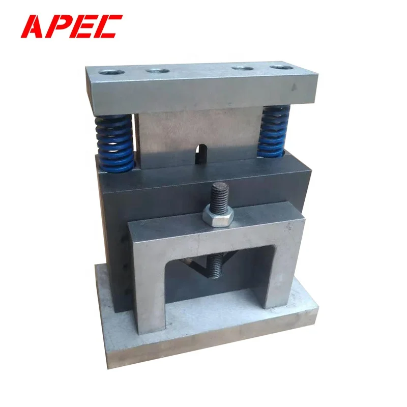 Punch Die Machine Tools Angle Bar Cutting Die Shearing Blade - Buy ...