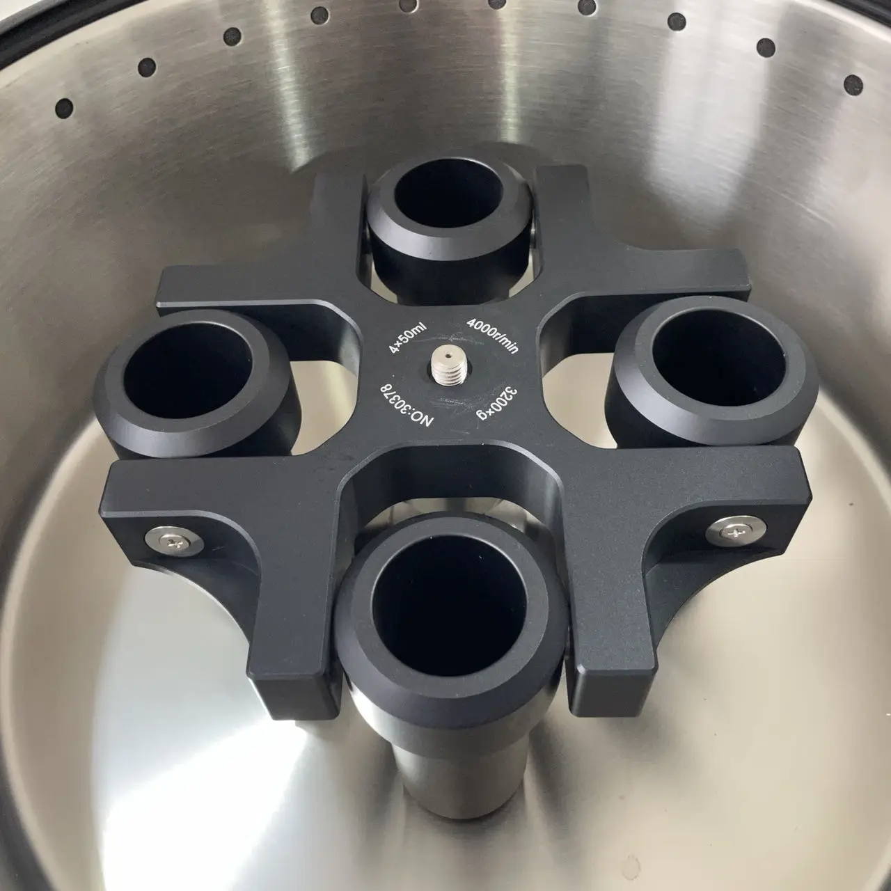 Swing Bucket Centrifuge With 4 X 250ml Rotor With Adpater For 5/7/10/15 ...