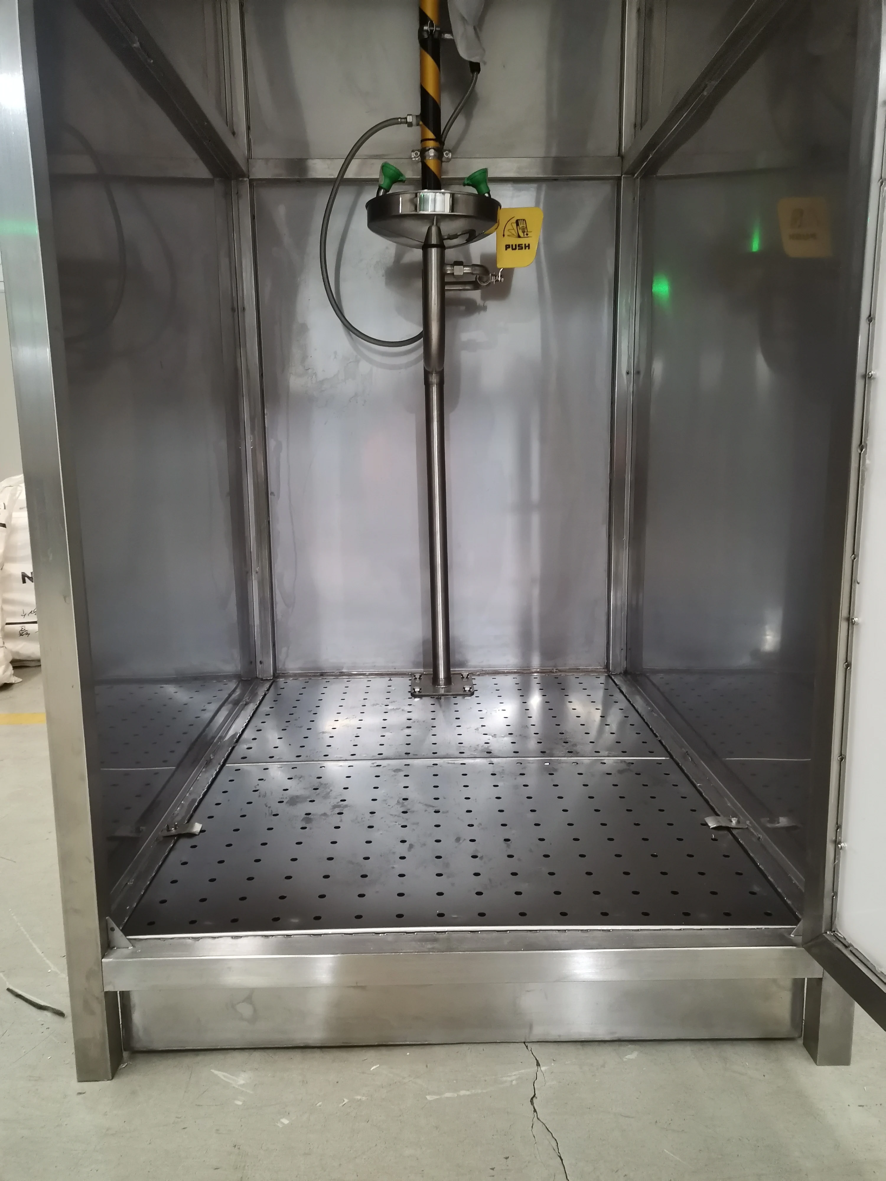 Eyewash Shower Cabin Eyewash Booth 304 316 Stainless Steel ...