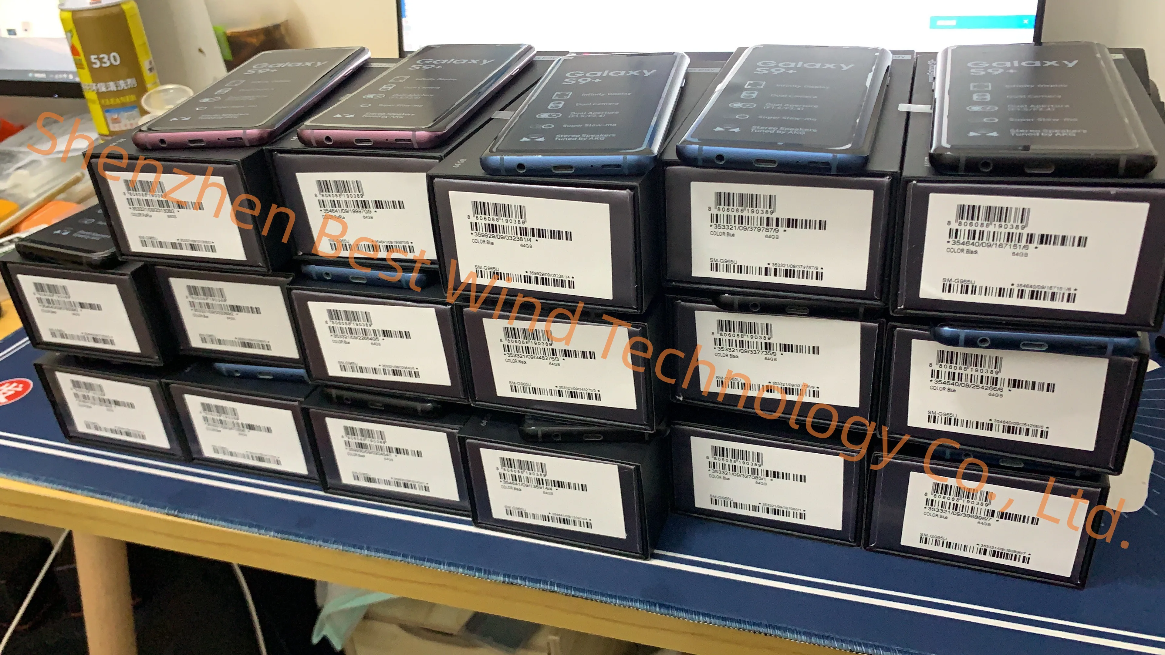 Nano Phone - Compact Mobile with Big Storage Options