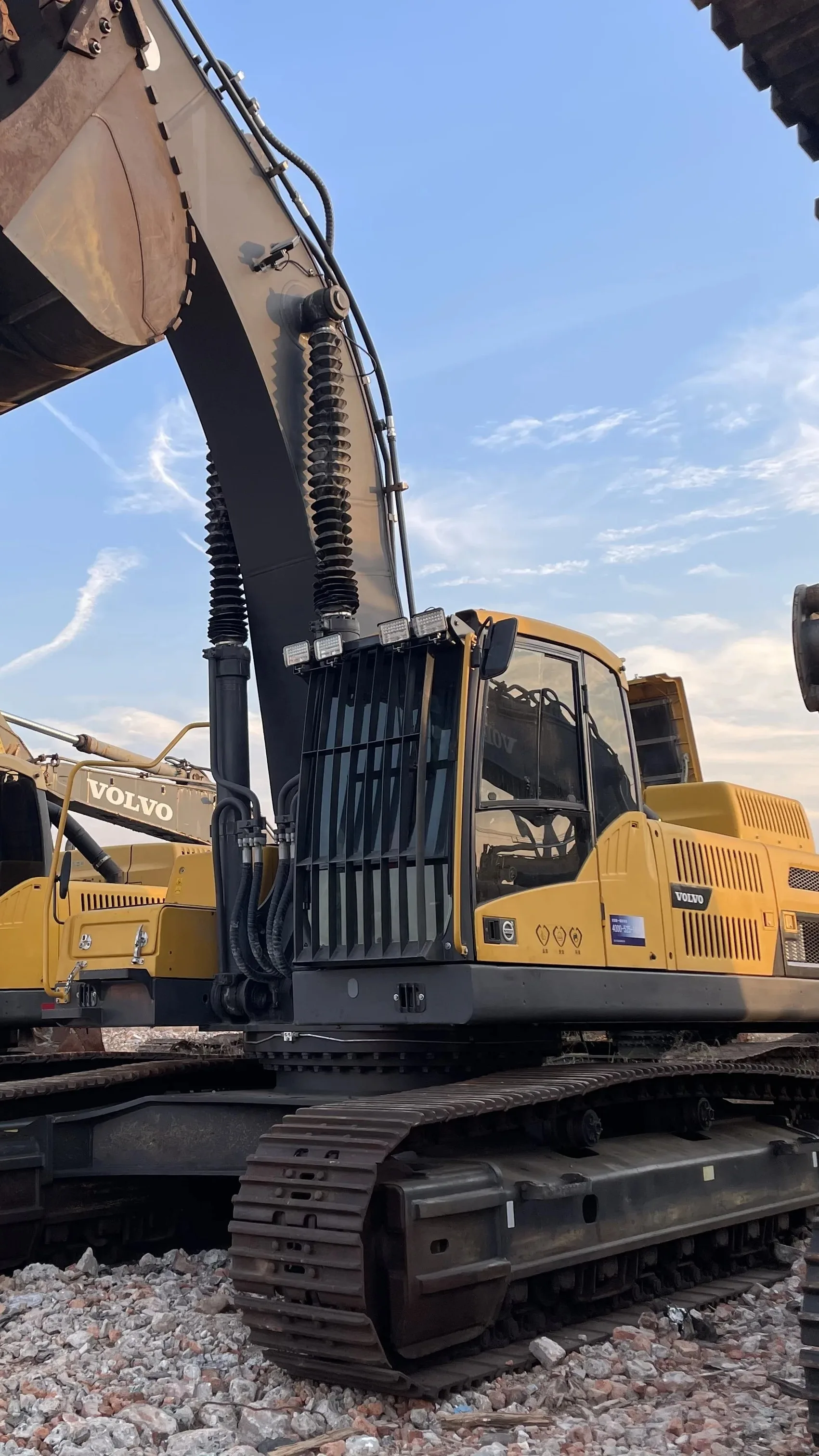 Original Used Volvo Ec480 Ec240blc 290 Ec360blc 380 480 Crawler ...