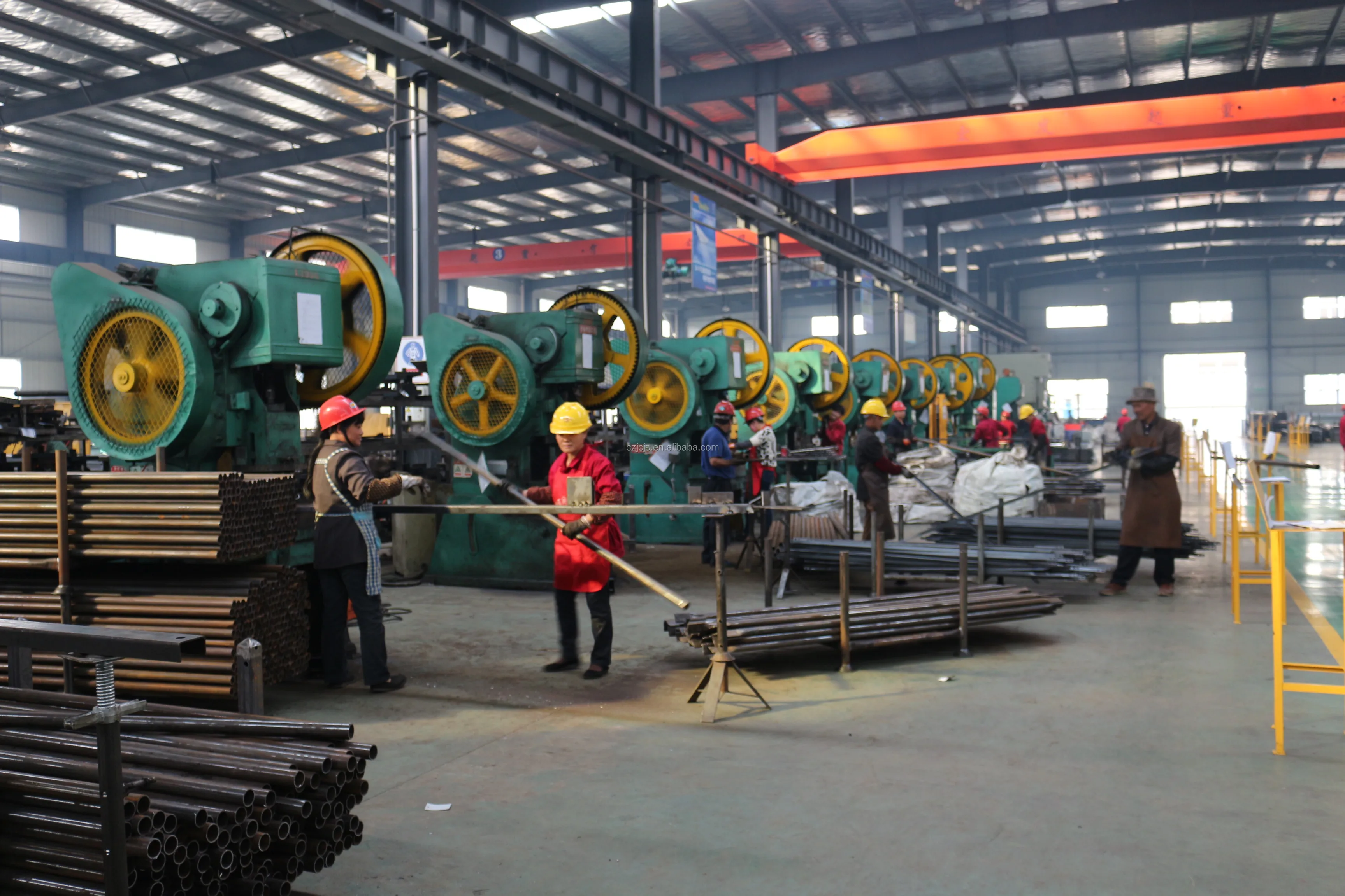 Galvanised Steel Trusses Scaffolding - Durable & Supportive