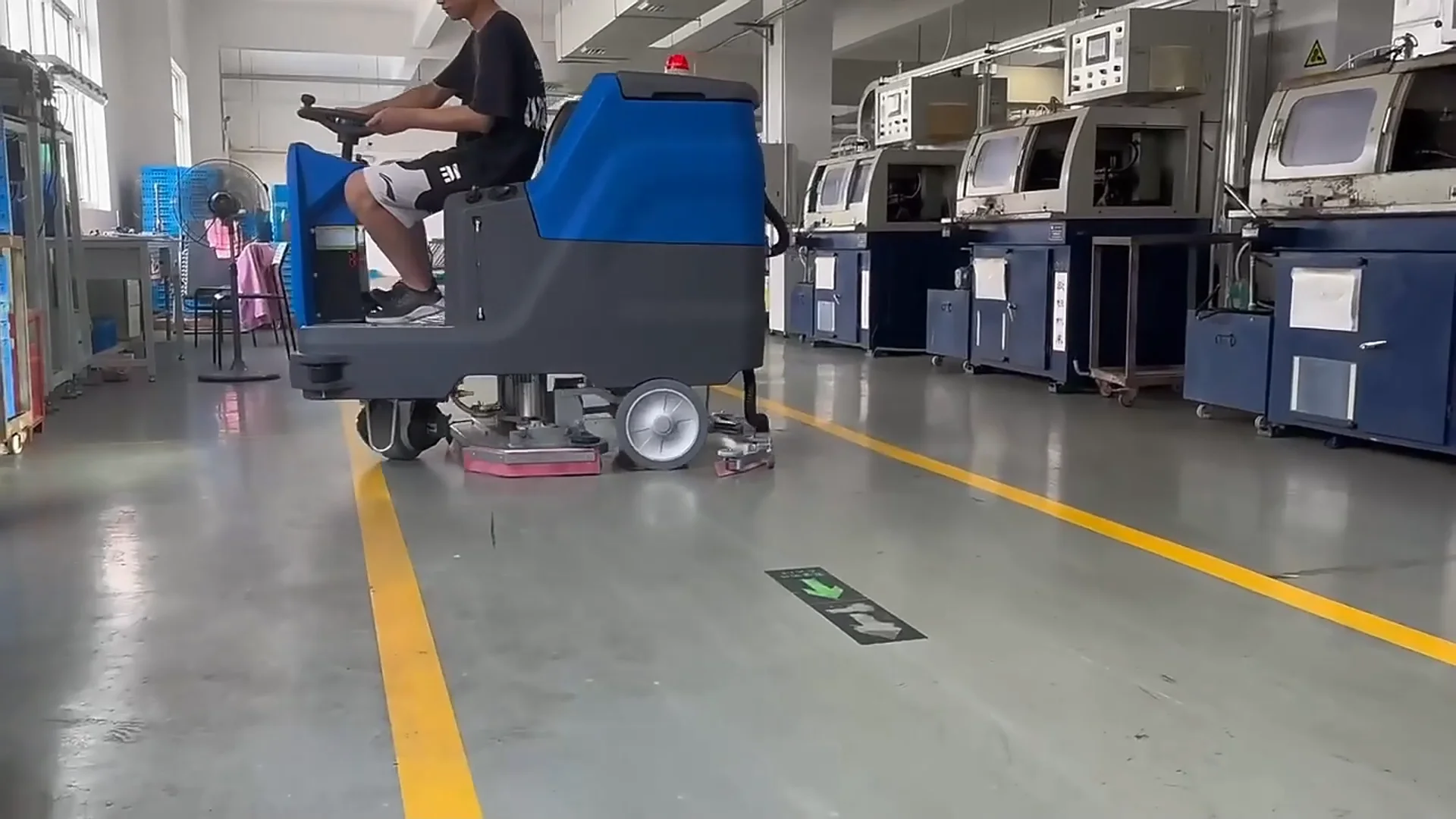 Rd860 Industrial Wood Floor Washer Scrubber Auto Tile Floor Scrubber ...