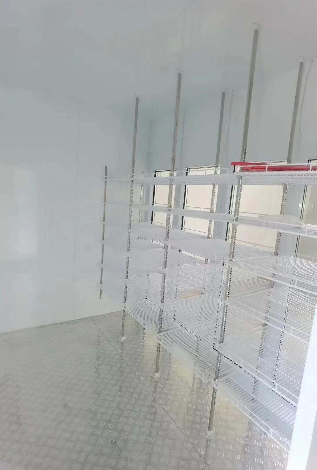 Walk in Cooler - Efficient Storage for USA Beer Cooldown