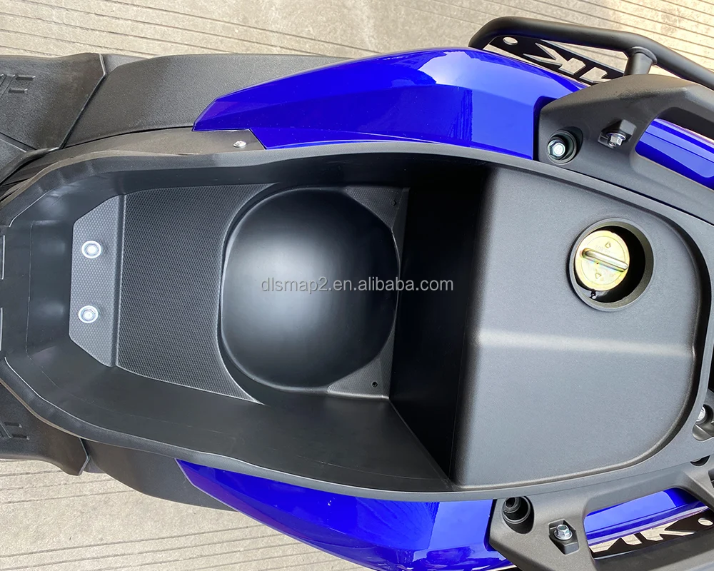 Tank 200CC Gas Scooter - 4-Stroke, Air-Cooled EFI Engine