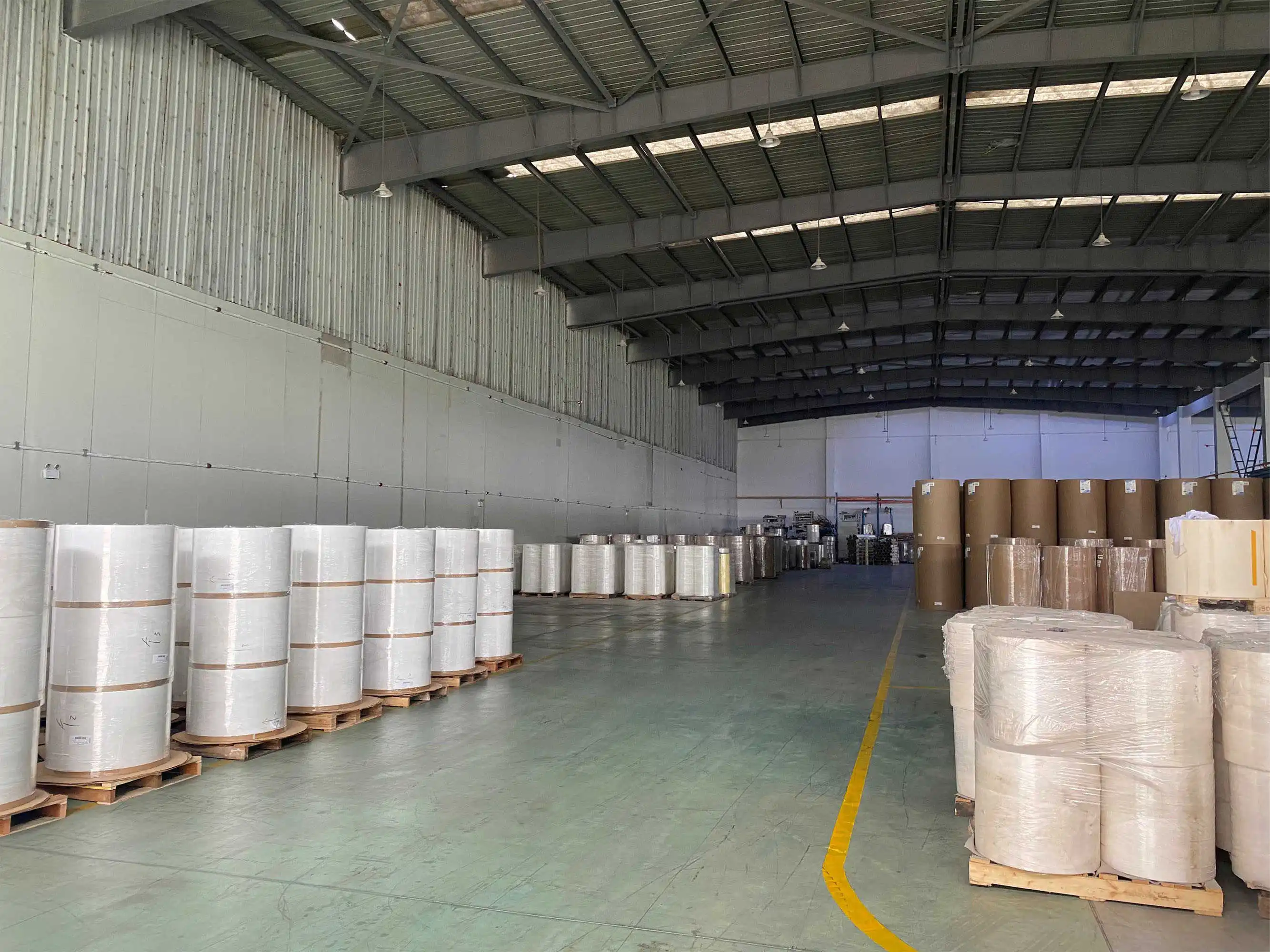 Hot Selling Label Jumbo Roll With Freezing Glue Adhesive For Semi ...