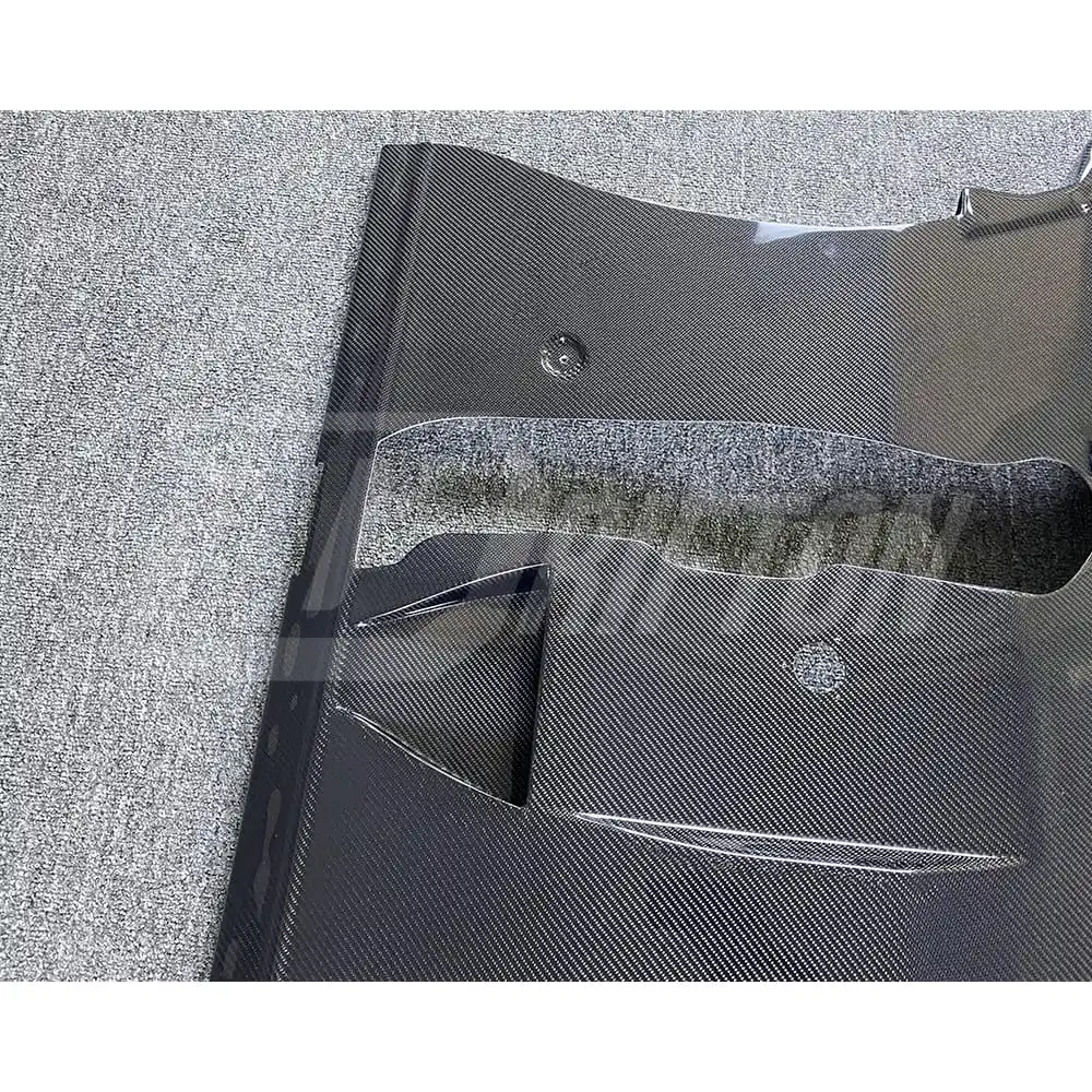 V-spec Style Carbon Fiber Rear Diffuser for Nissan R34 GTT GTR