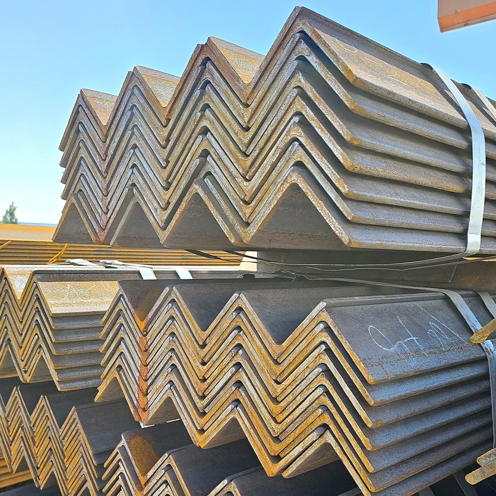 Alibaba.com: 20x20 to 36x36 mm galvanized perforated steel angle iron ...