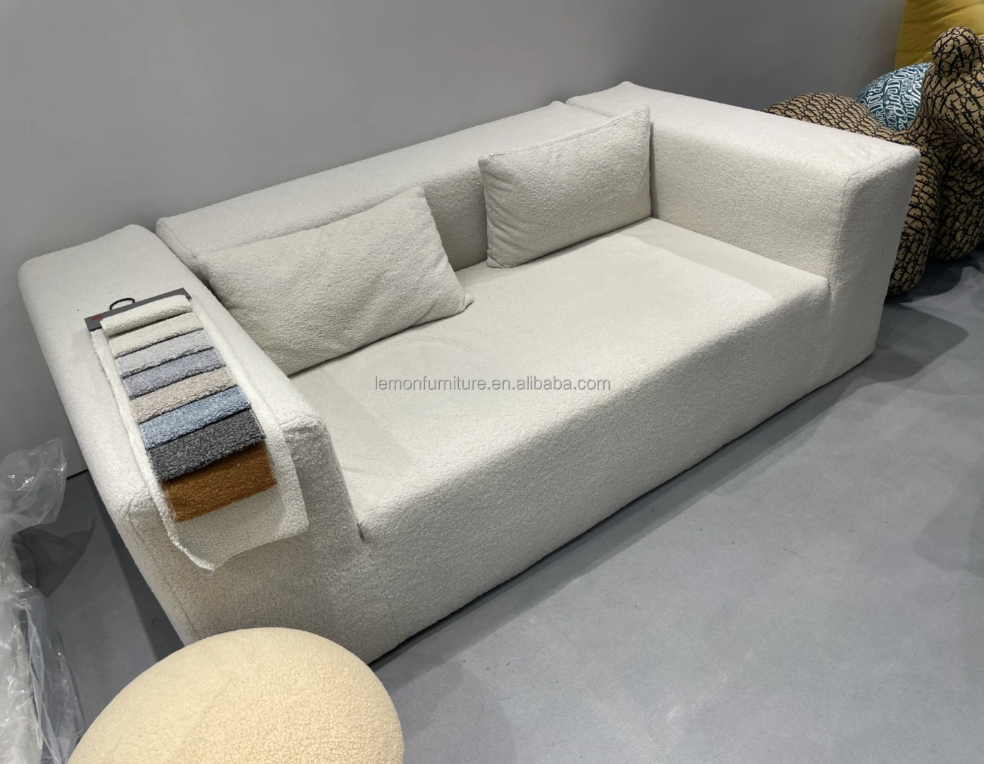 Compressible Sofa Set by LEMON FURNITURE - Modern & White