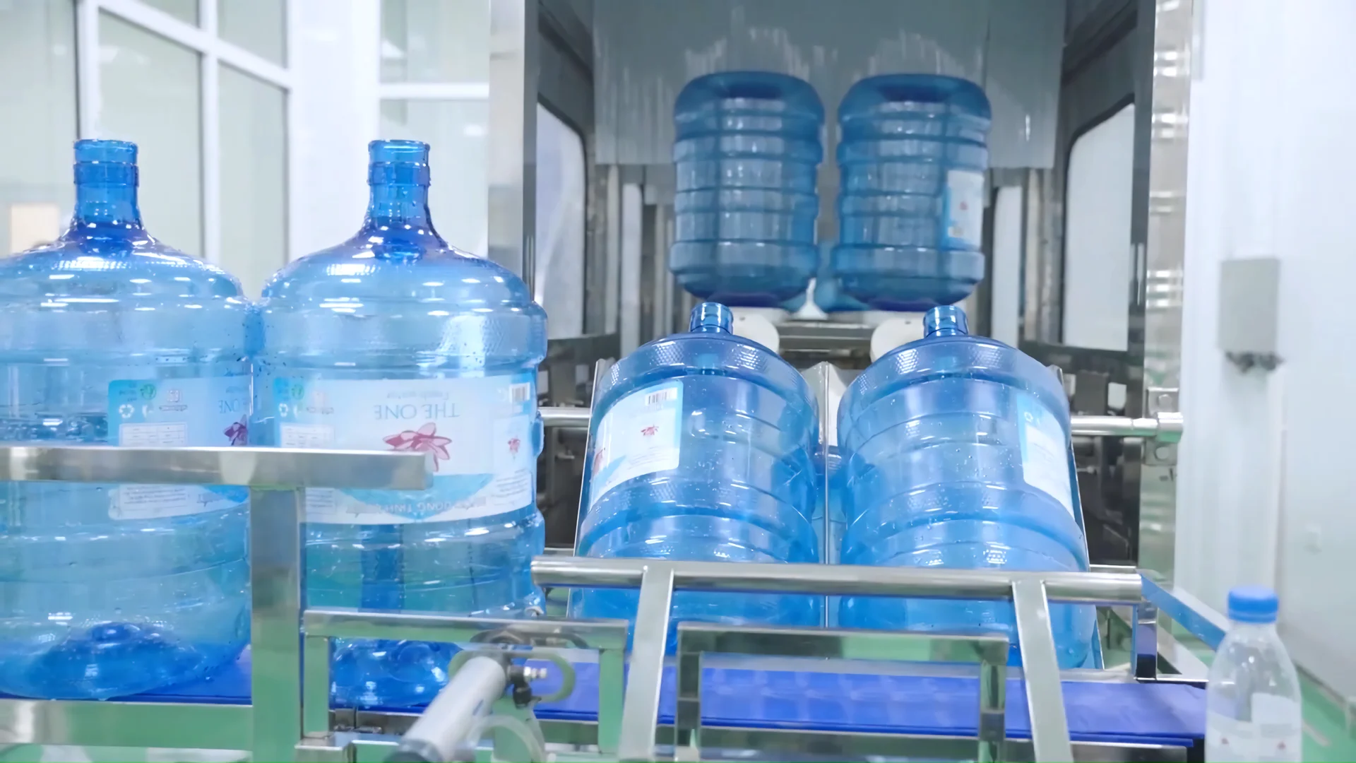 Automatic 5 Gallon Barrel Mineral Water Bottle Filling Machine 18.9 ...