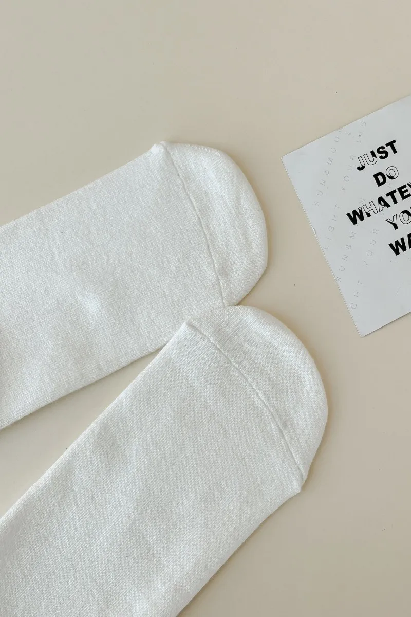 Cute Embroidered Smile Magnetic Holding Hand Friendship Couple Socks ...