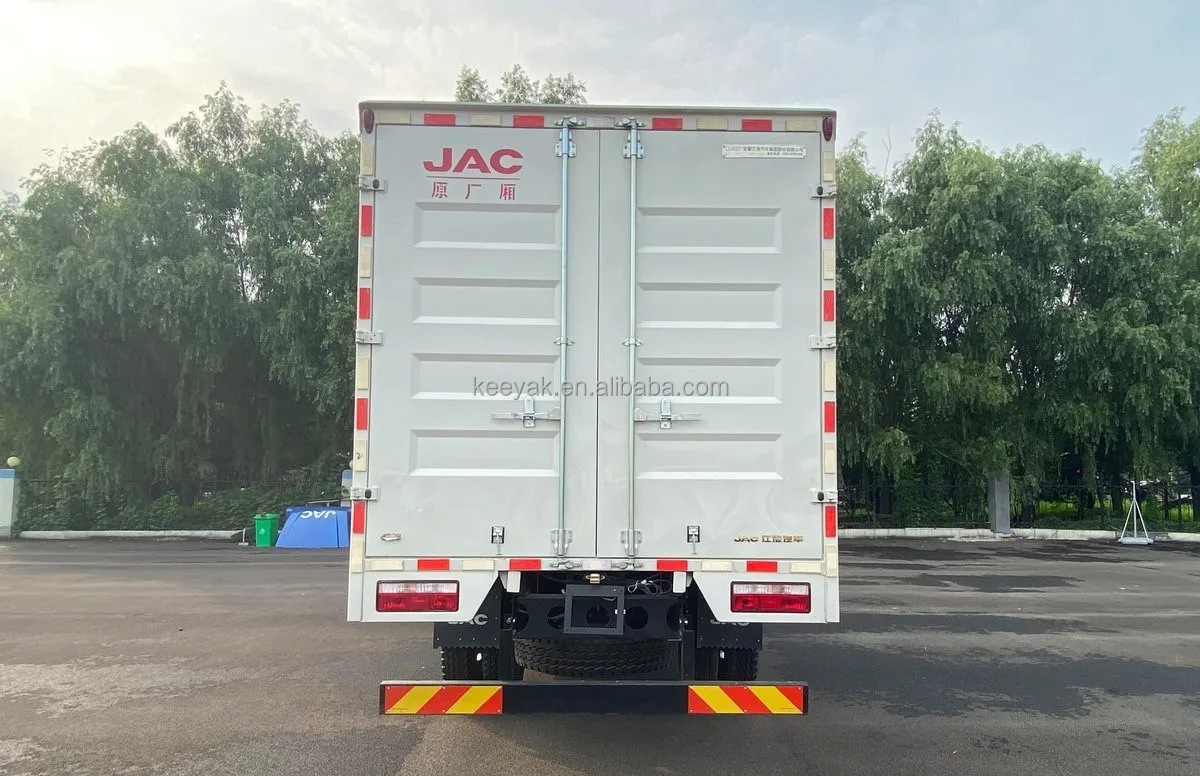 JAC N120 Cargo Trucks - Efficient Transportation Solutions