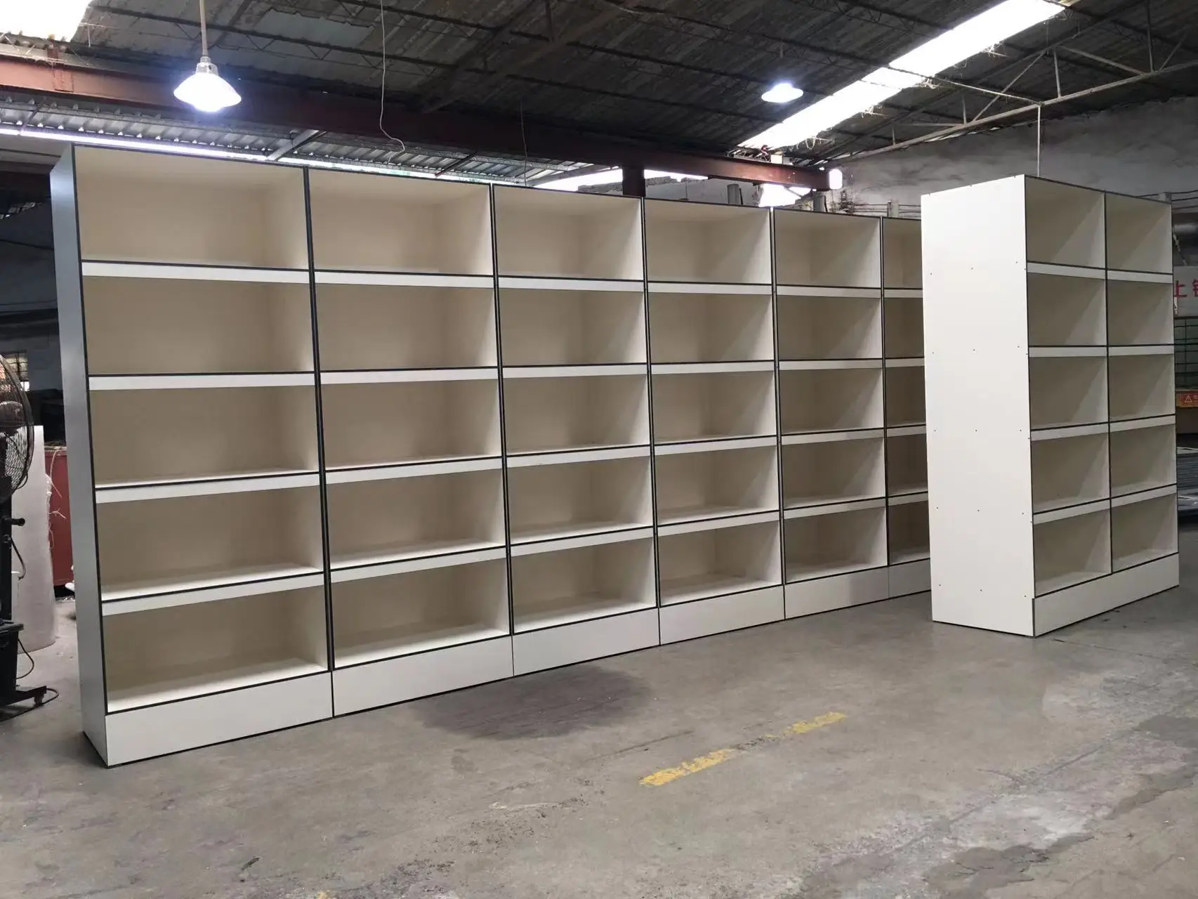 Guangzhou Hpl Storage Cabinet & Compact Design - Hospital Furniture Oem