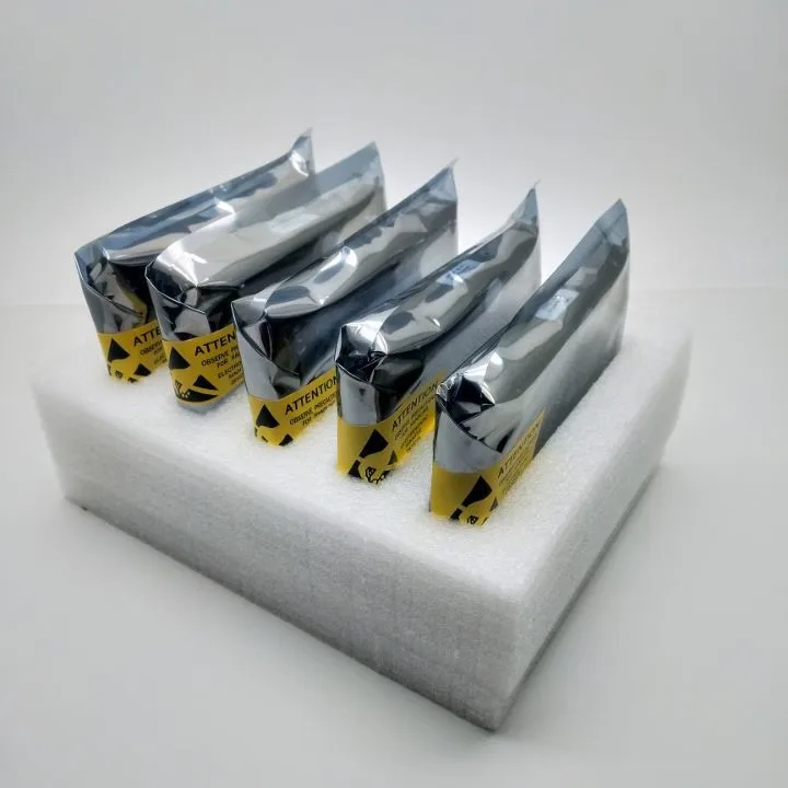 Hot Sale 1.8t Sas 10k 005053365 005053362 D4-2s10-1800 For Unity Xt380 ...