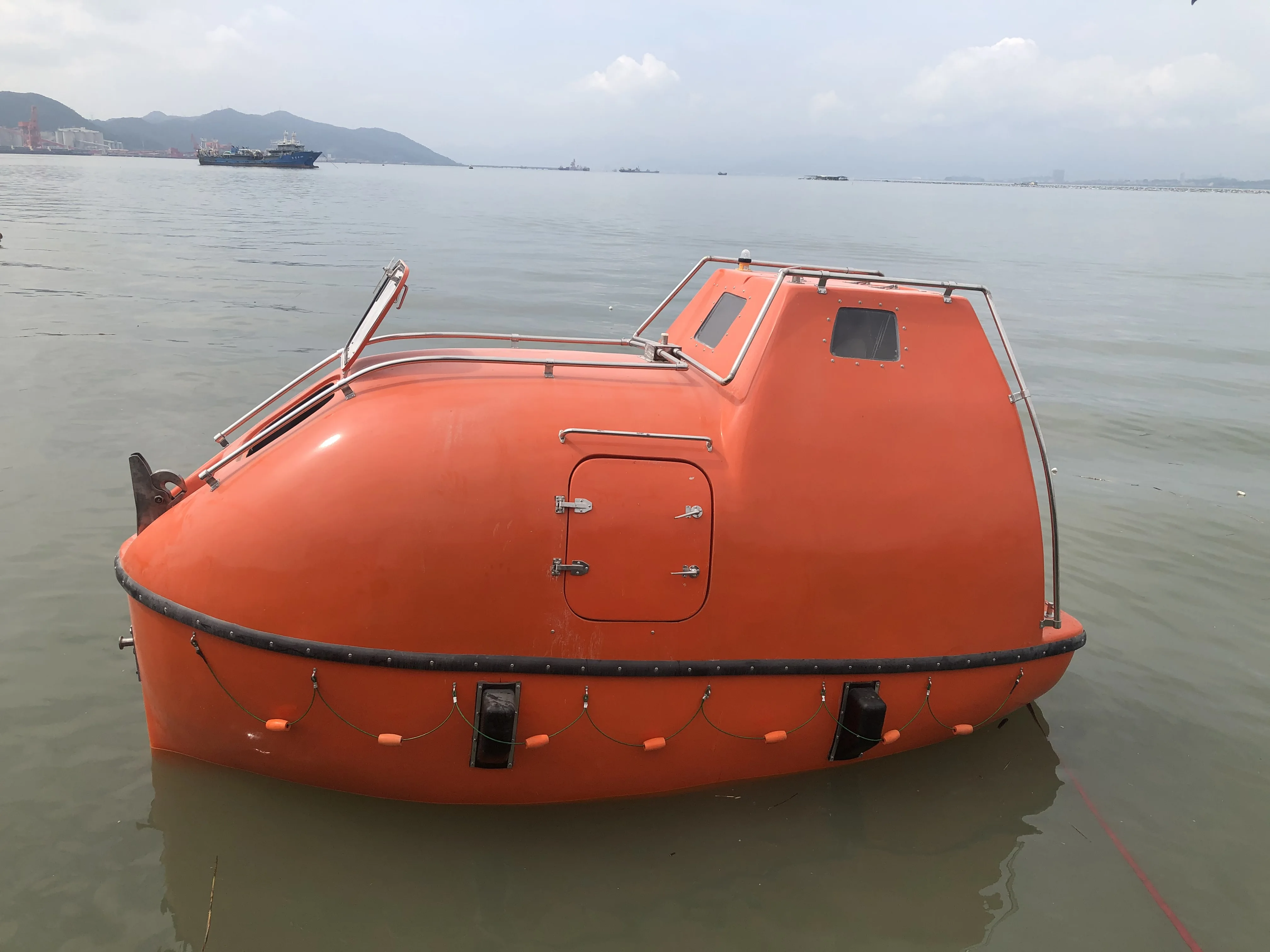 IACS Approved SOLAS Free Fall Lifeboat TP 4.9m Length Marine Plastic ...