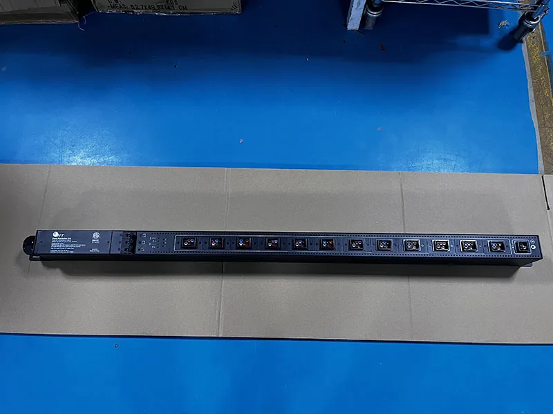 High Power Rack PDU 3 Phase 380-415V with 125A Breaker Protection