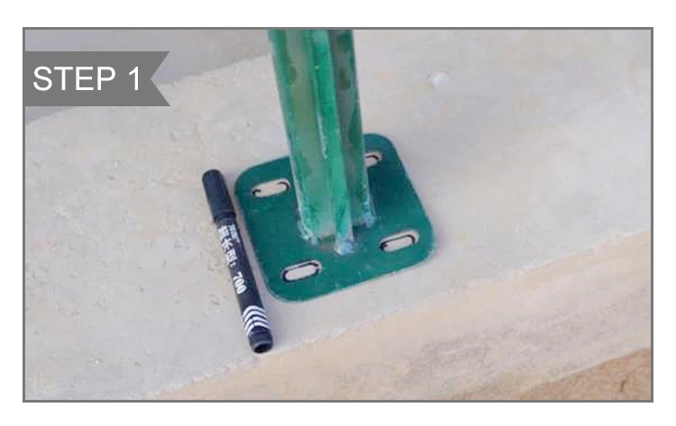 High Quality Round Metal Fencing Tube Post - Galvanized