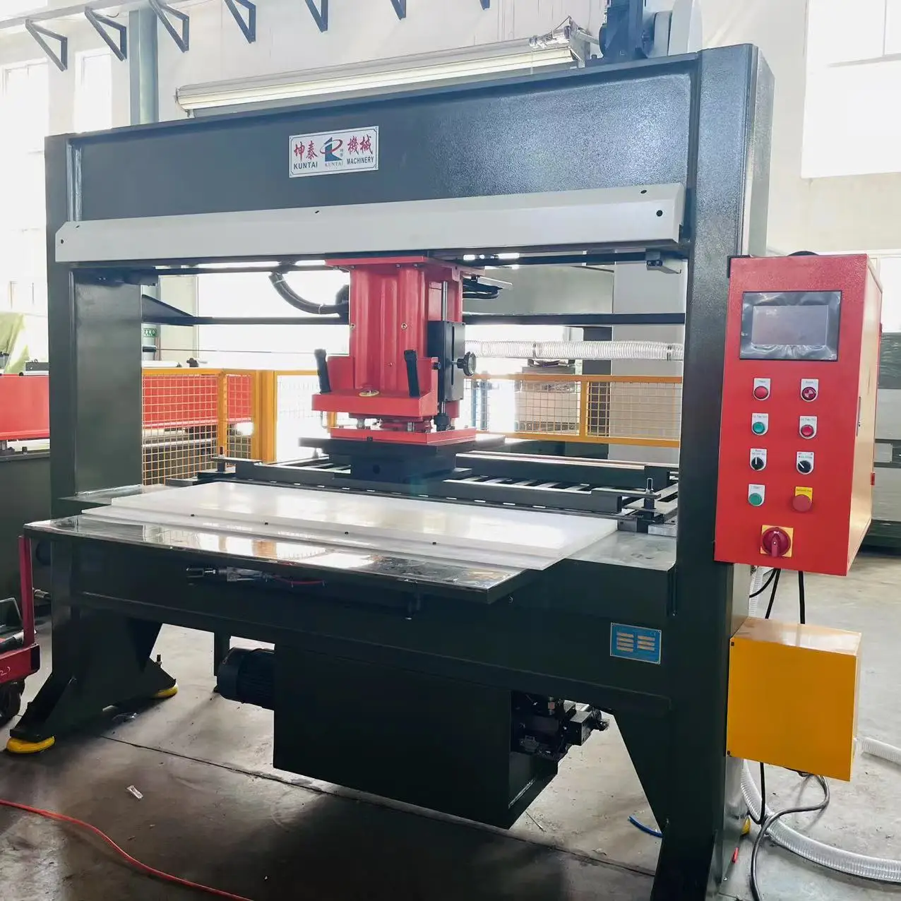 Hydraulic Die Cutting Press for Cutting Reinforcing Mesh