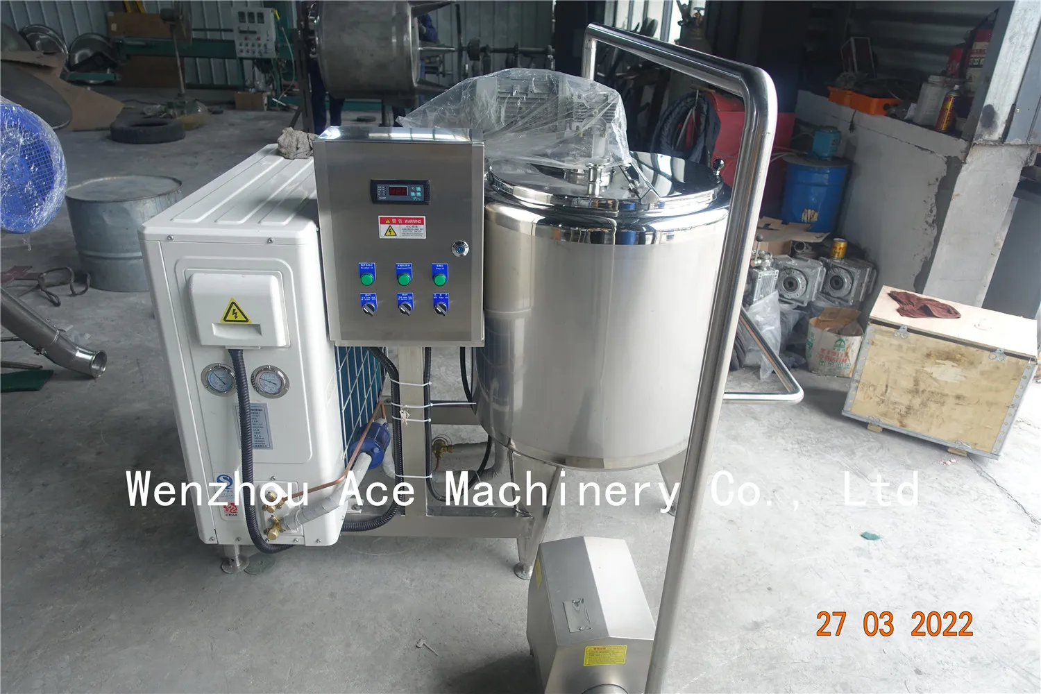 Stainless Steel Milk Chillers - Efficient Cooling Solutions