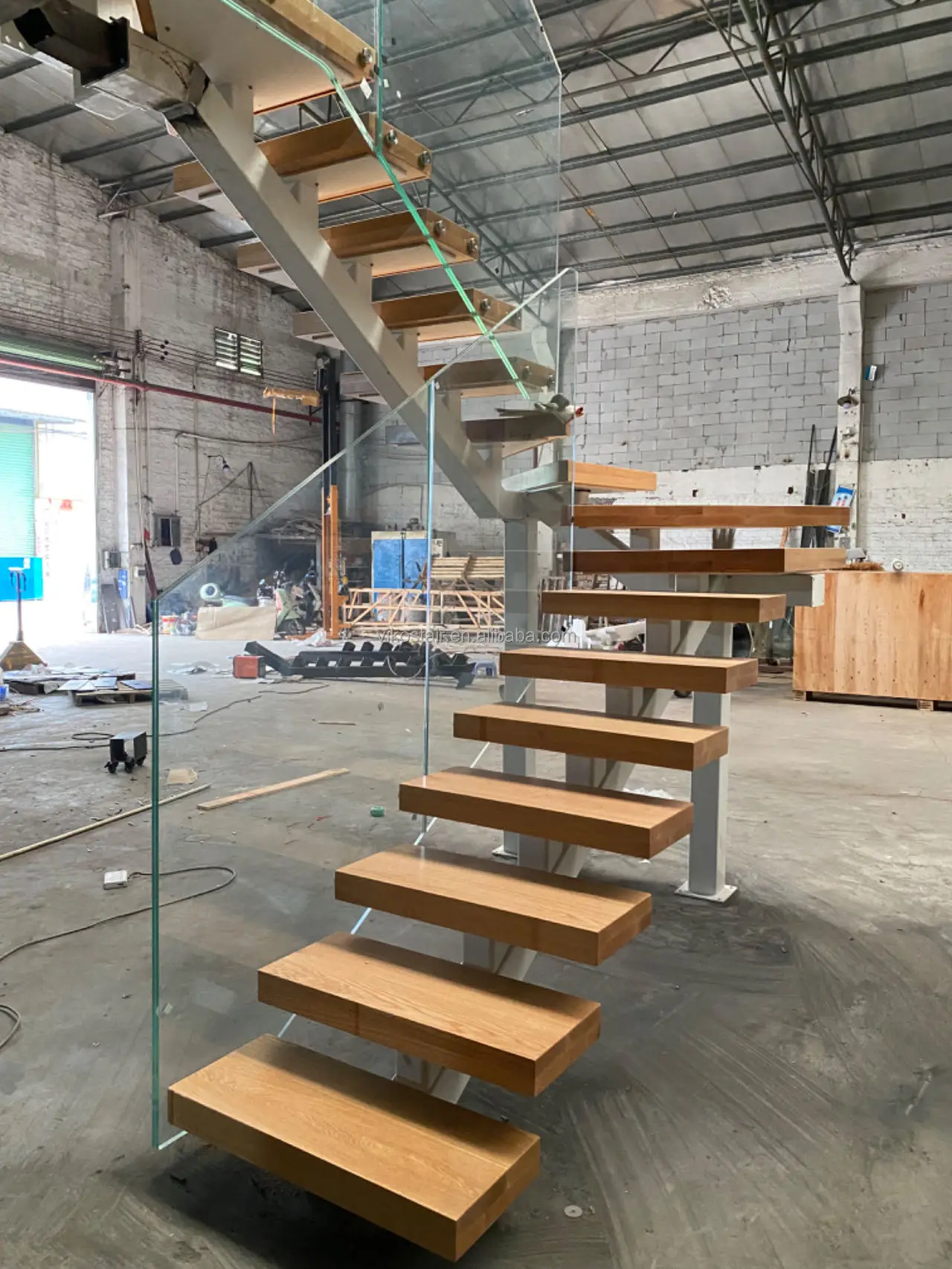 VIKO High Quality Stair Indoors - Modern Design & Durability