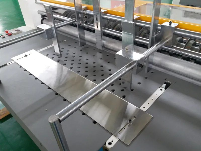 Carton Box Packing Machine Automatic Partition Slotting Assemble ...