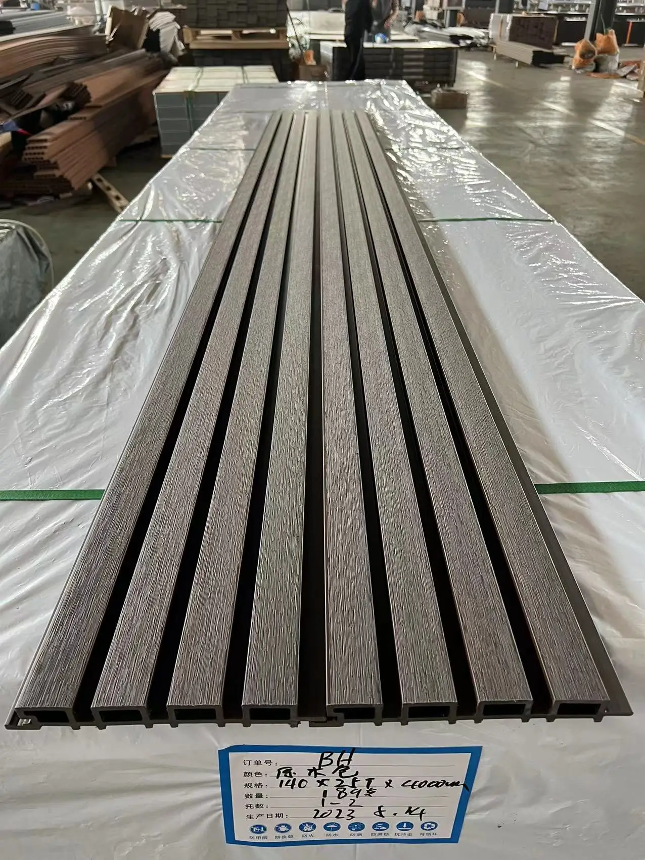 219*26 Wpc Fluted Cladding Out Door Wall Panels Fence Exterior Wall ...