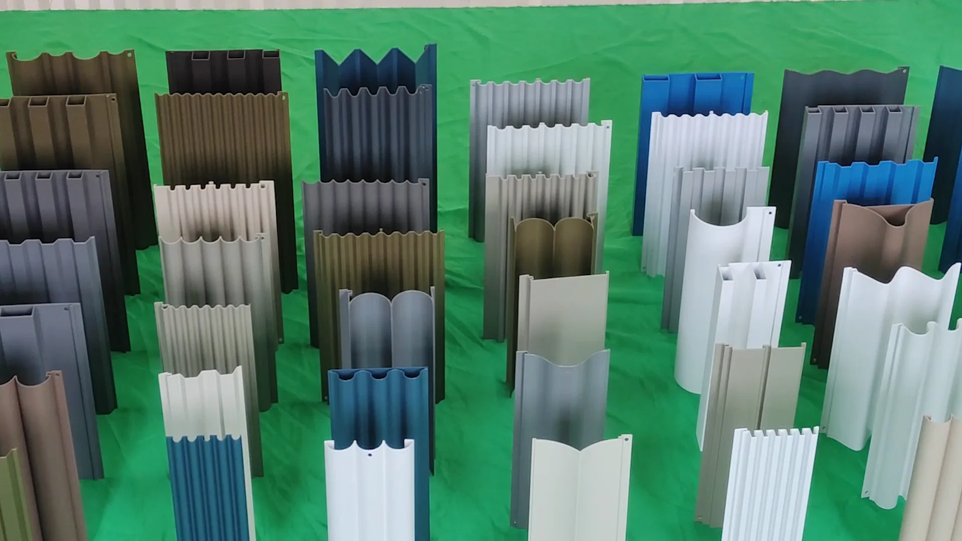 6063 T5 Extruded Industrial Aluminum Profiles Wave Panel Wall Board ...