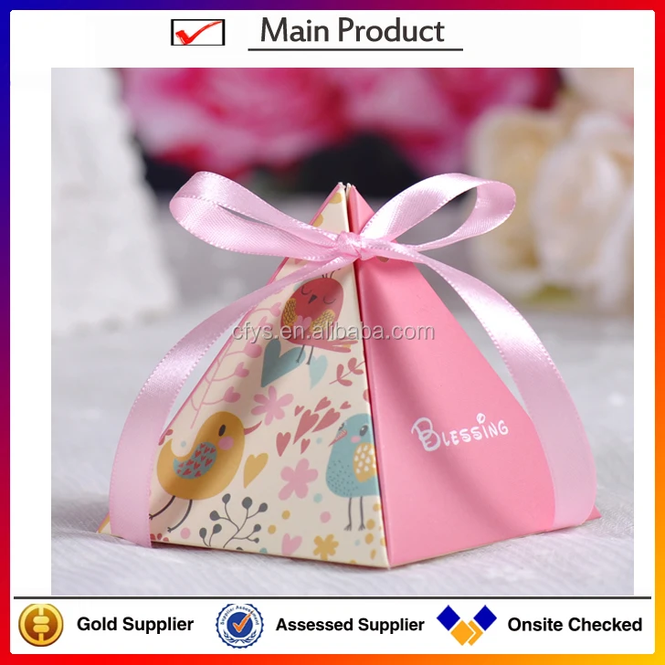 Pyramid Candy Box Creative Packaging Box Floral Wedding Souvenir Art ...