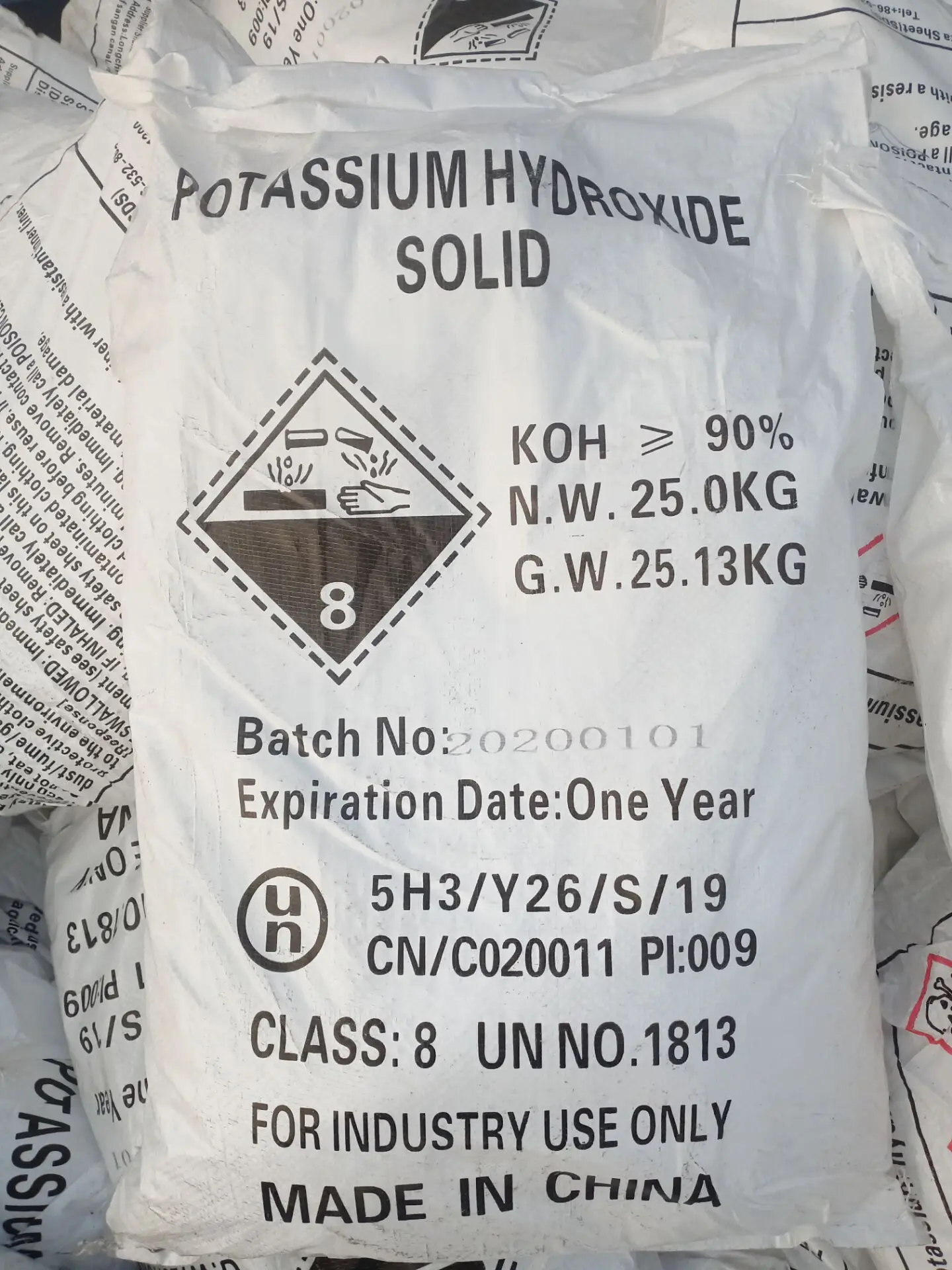 Water Potassium Hydroxide Flakes 90% Caustic Potash White Potassium ...
