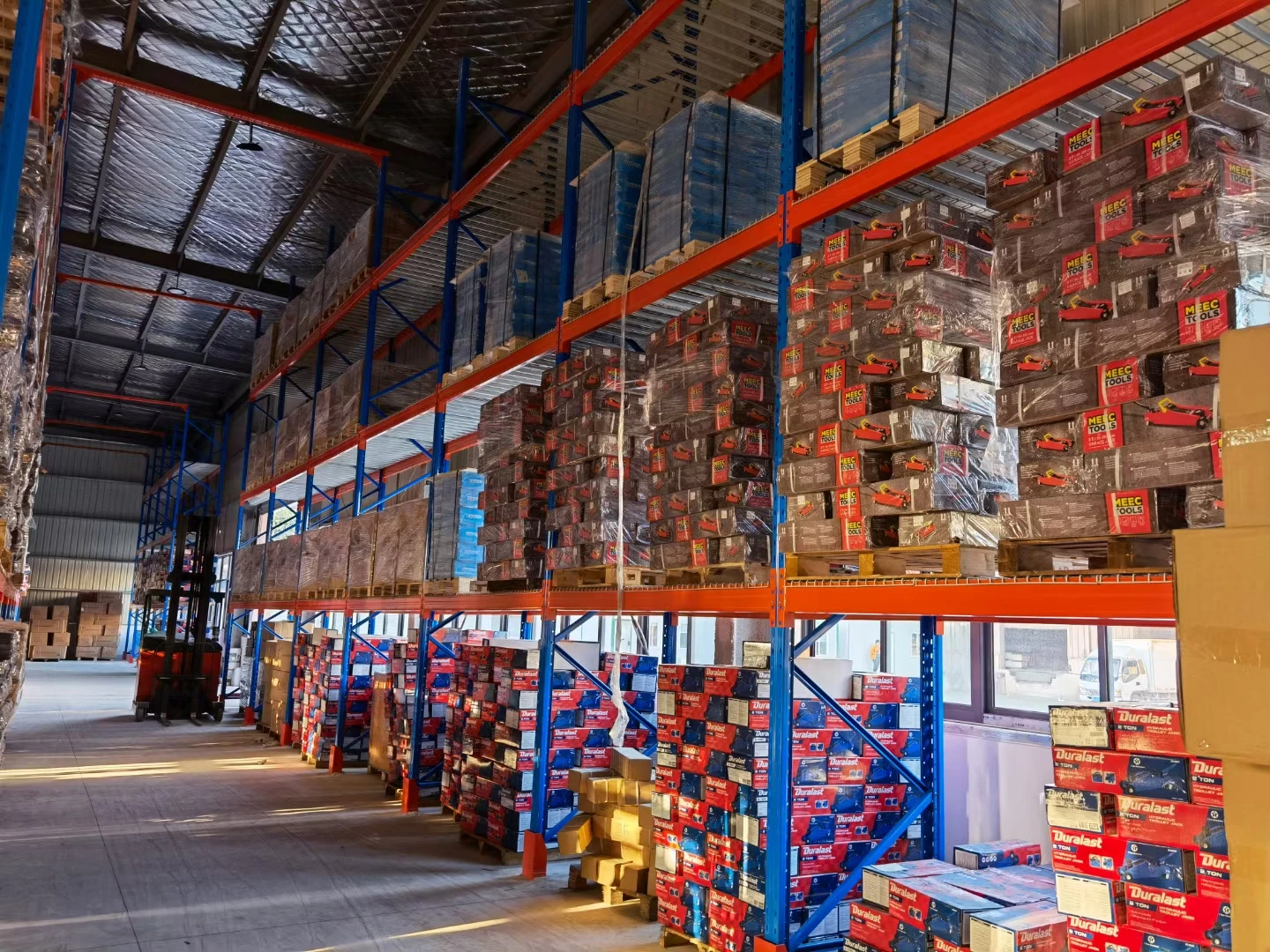 Oem Odm Steel Wheel Racks Car Tire Display Rack Stackable Heavy Truck ...