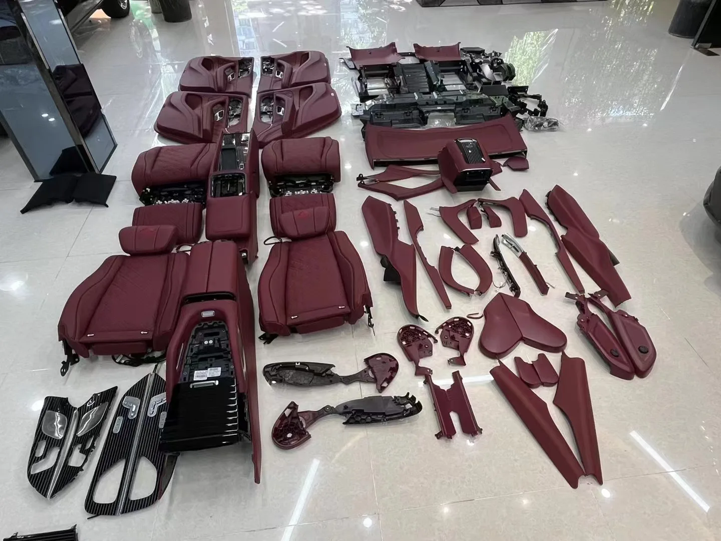 Upgrade Your GLS X167 with Luxury Maybach Interior Kits